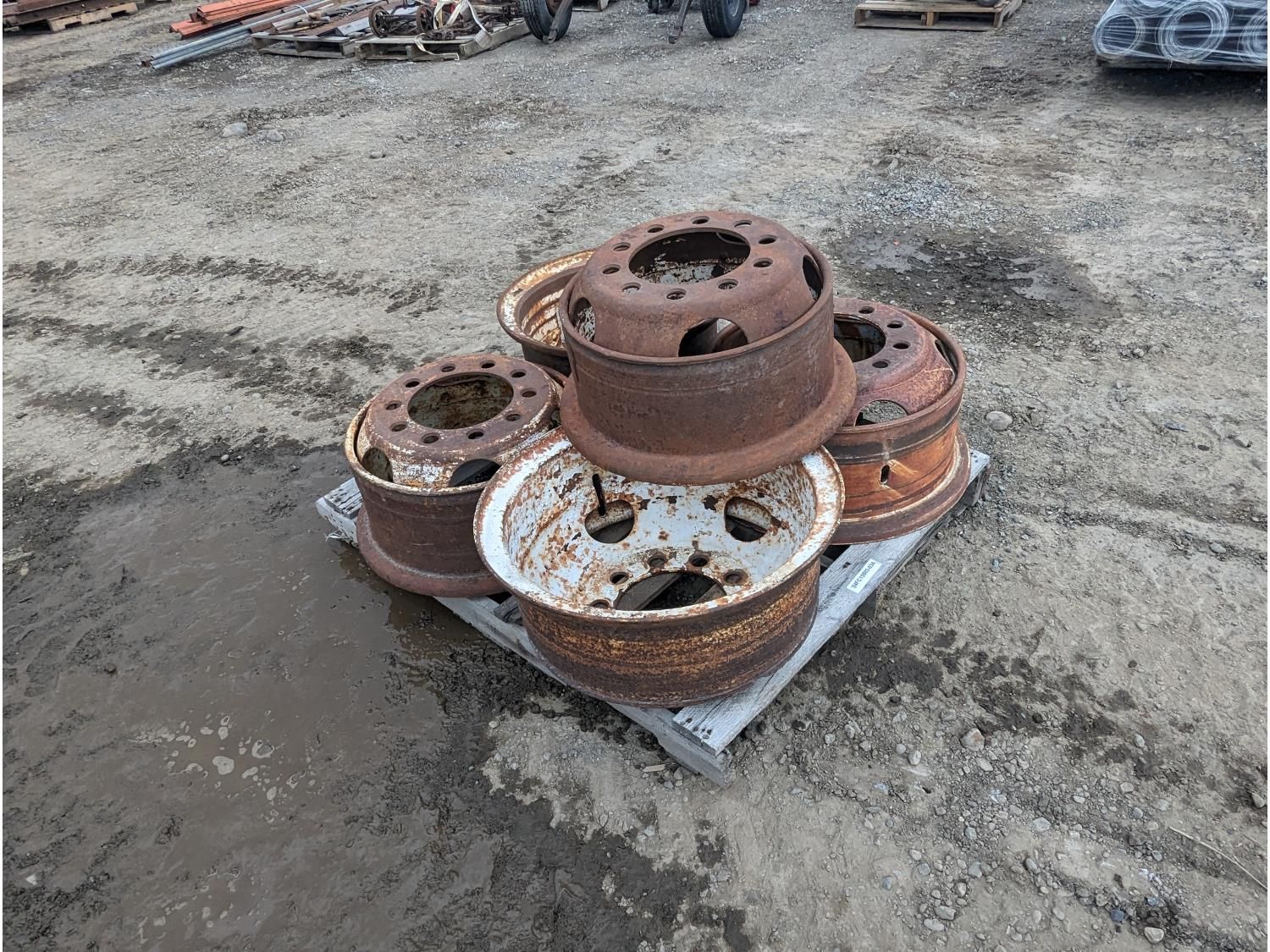 (5) 20-22 Inch Budd Wheels [24FC15003-034] | Team Auctions