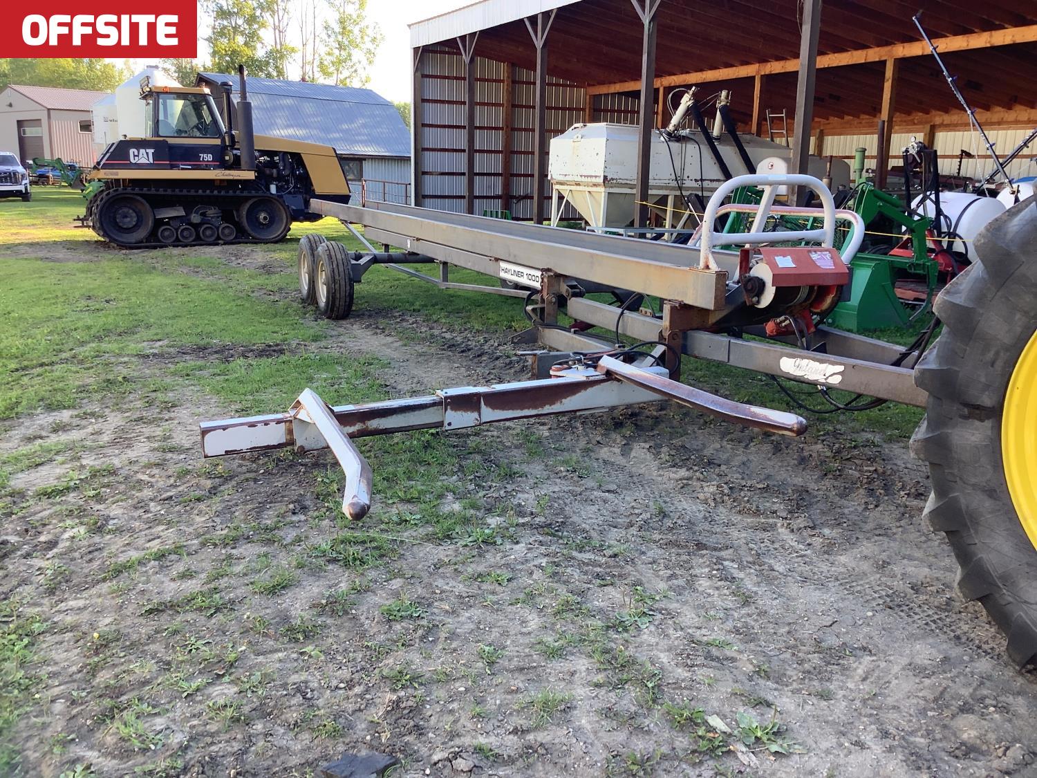 Inland 1000 T/A Self Unloading Round Bale Mover [25HC05018-001] | Team ...