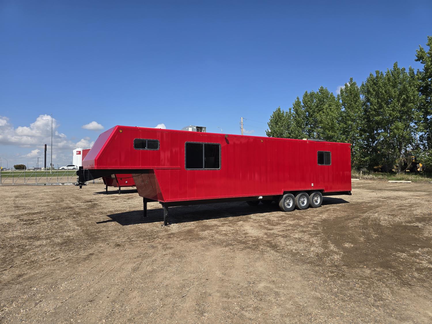 2003 Custombuilt 38 Ft TRI/A Enclosed Trailer [25IO02001-024] | Team ...