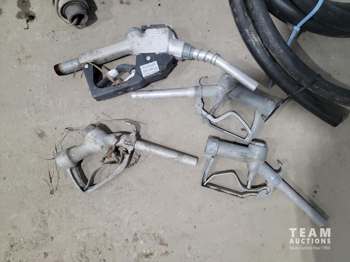 1 Inch Hoses with Fuel Nozzle, (4) Fuel Nozzles, Fill-Rite Meter and ...