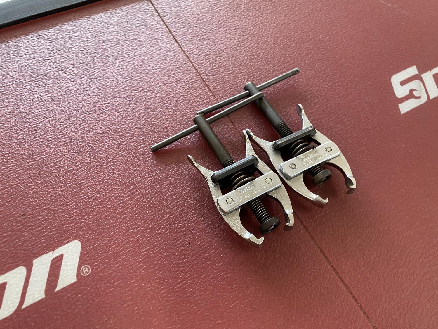 Qty of (2) Snap-on Battery Cable Clamp Pullers [25IP02003-291] | Team ...