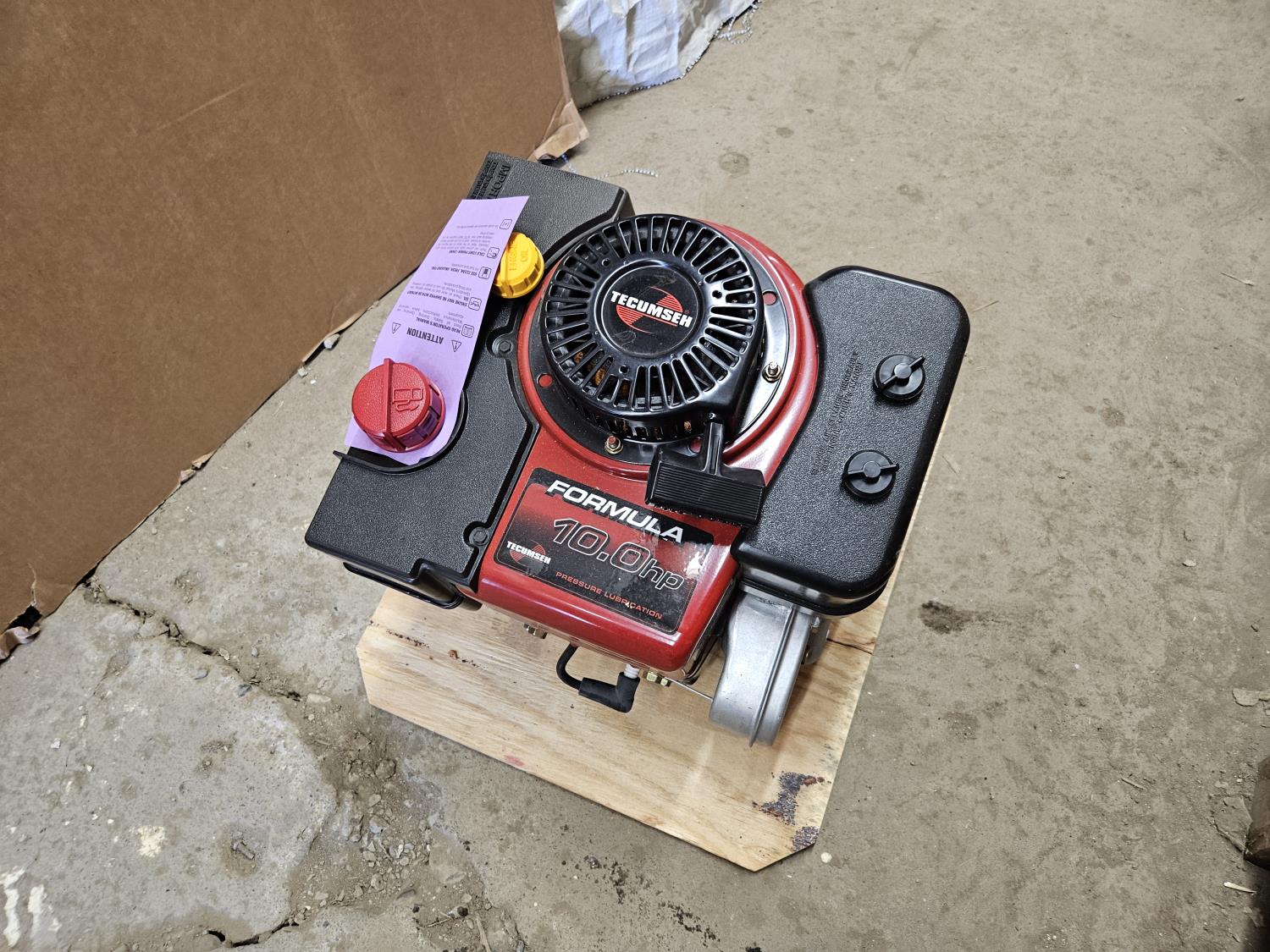 Tecumseh Formula 10 HP Gas Engine (Unused) [24JH02002-276] | Team Auctions