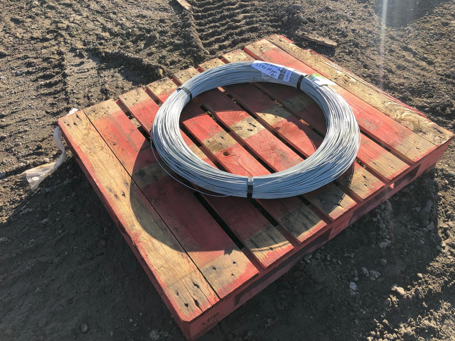 Roll of 12.5Ga Galvanized High Tension Wire (Unused) [24CE15998-041 ...