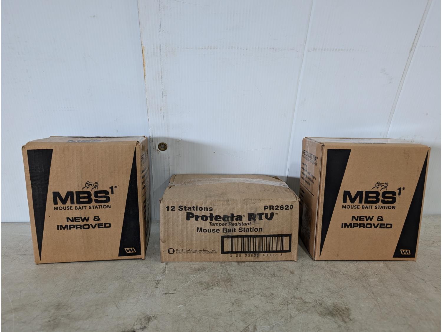 (24) Orkin MBS1 and (12) Protecta RTU Mouse Bait Stations (Unused ...