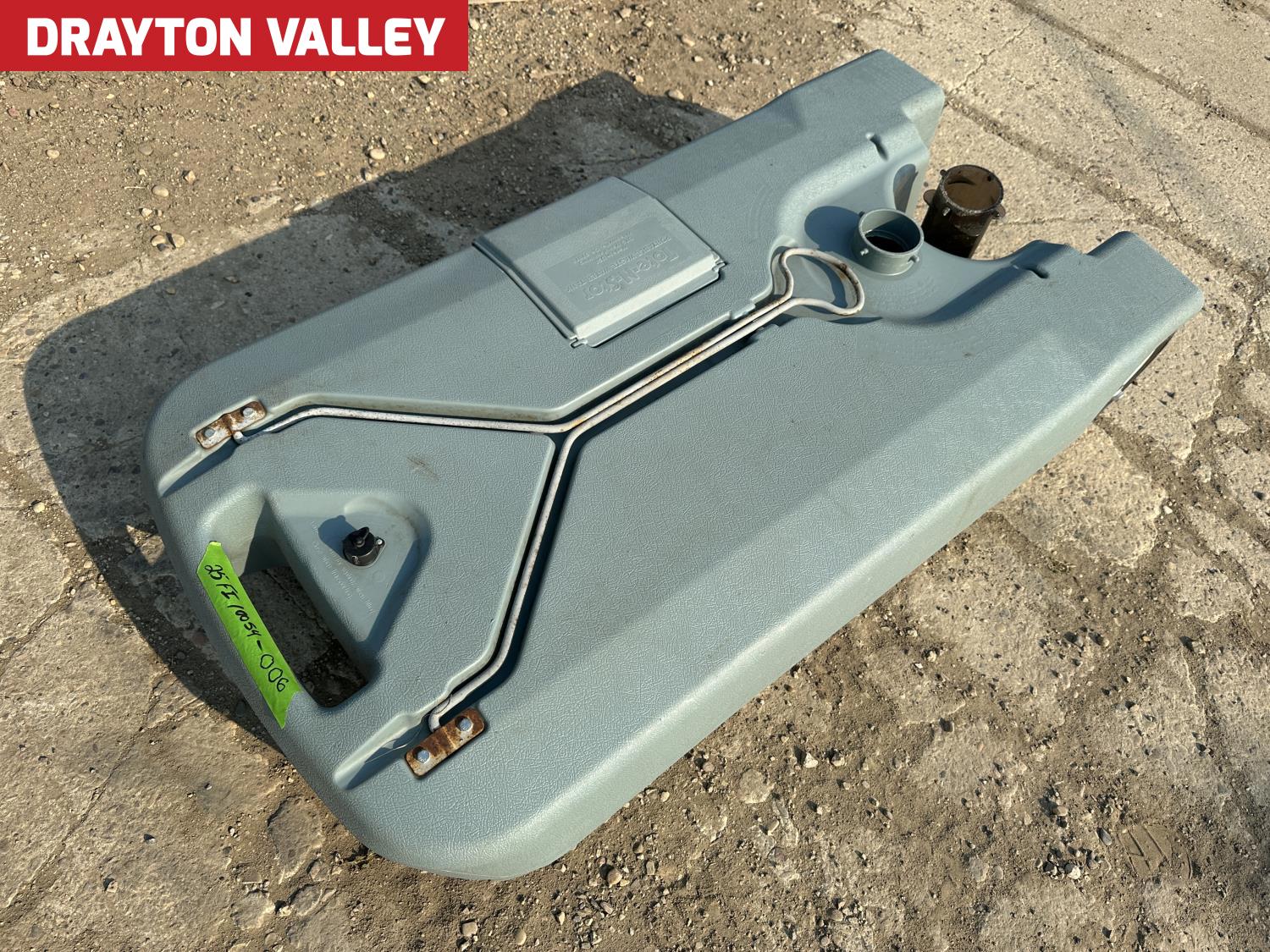 Portable Waste Water Tank [25FI10054-006]