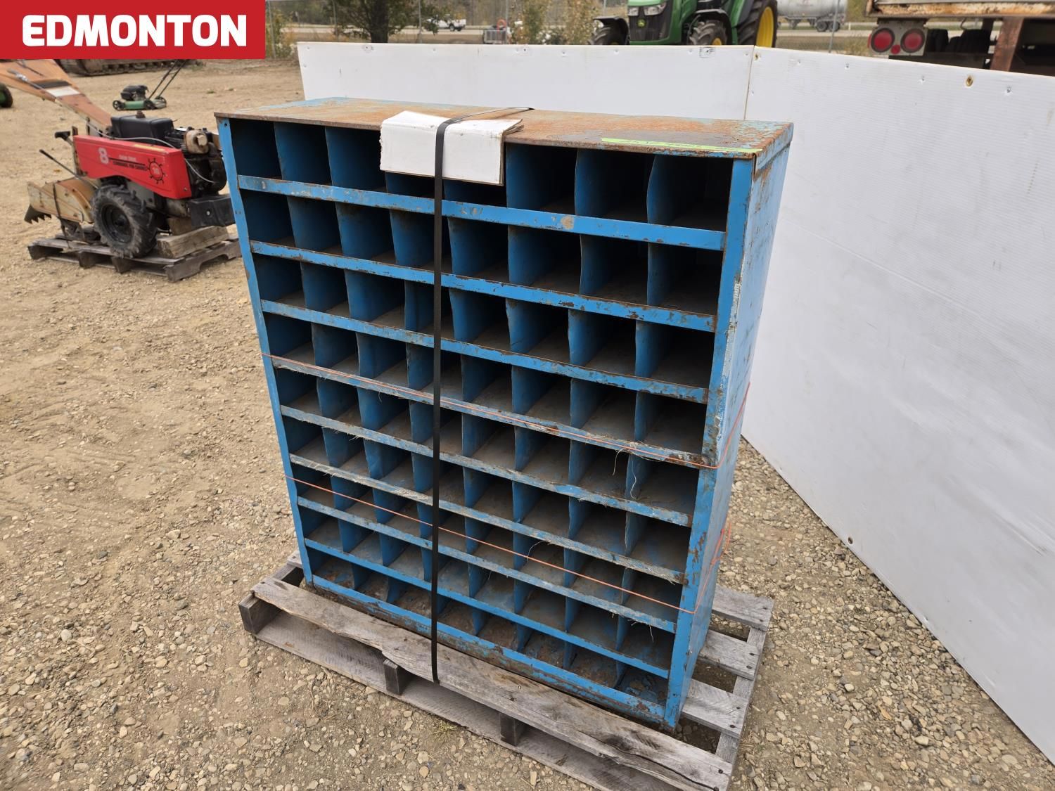 72 Compartment Bolt Bin & Poly 66 Compartment Bolt & Screw Display Bin ...