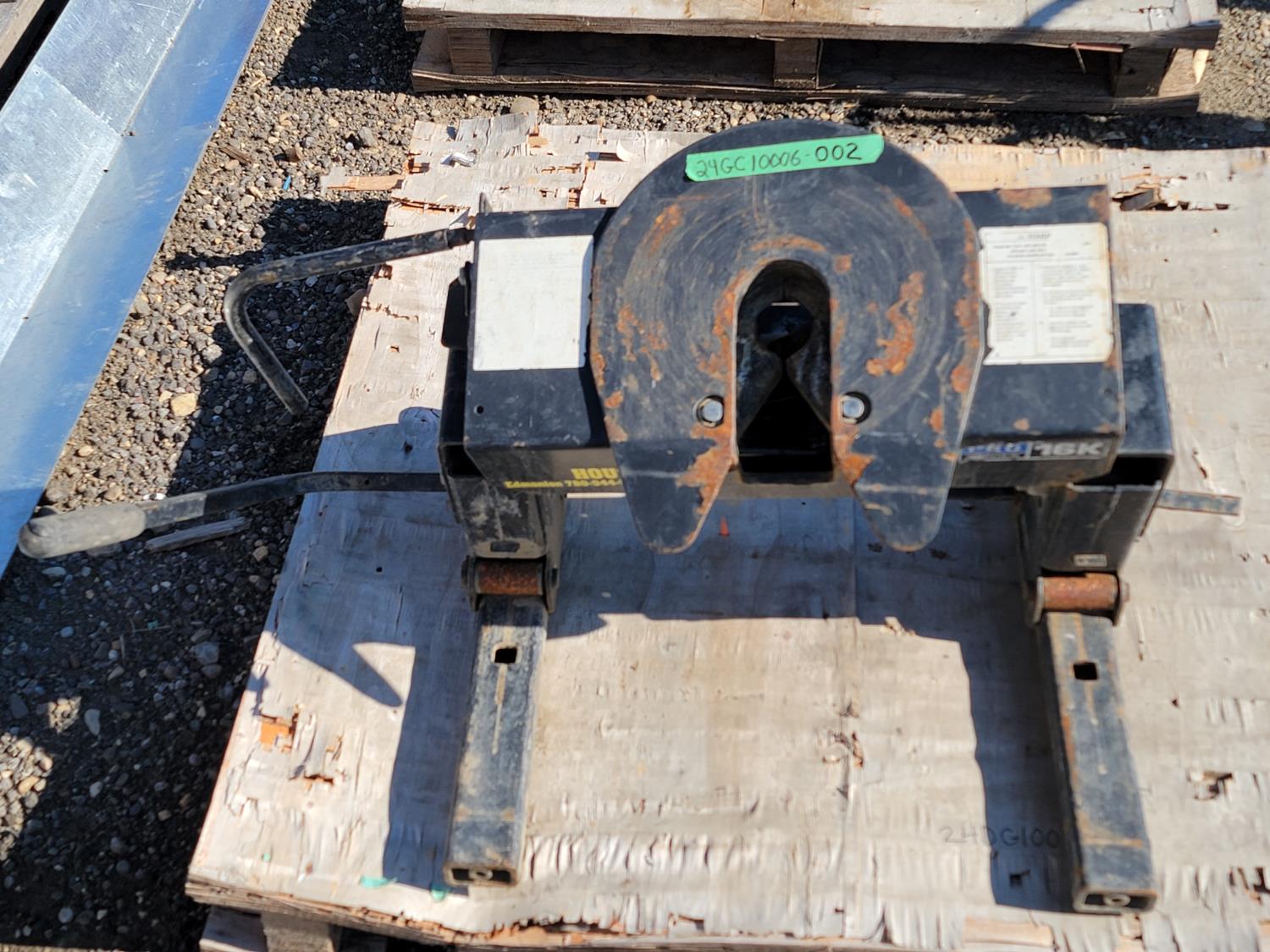 Reece Pro Series 16K 5TH Wheel Hitch [24GC10006-002] | Team Auctions