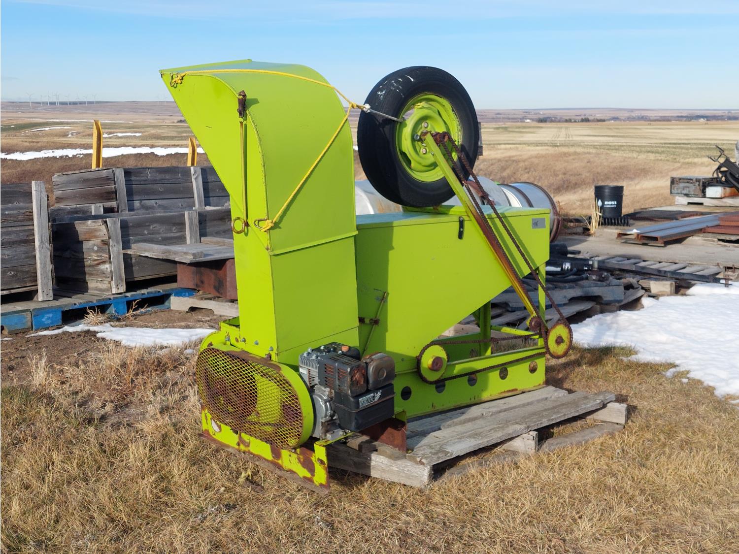 Hopper Stopper Bran Spreader [25CE02001-116] | Team Auctions