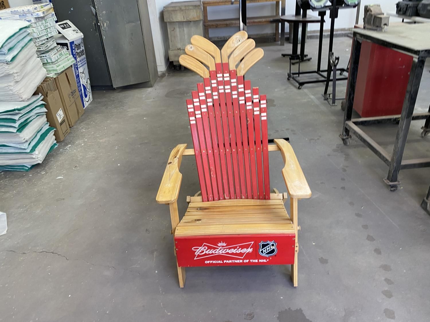 Budweiser Nhl Wooden Lawn Chair [25IO02002-327] | Team Auctions