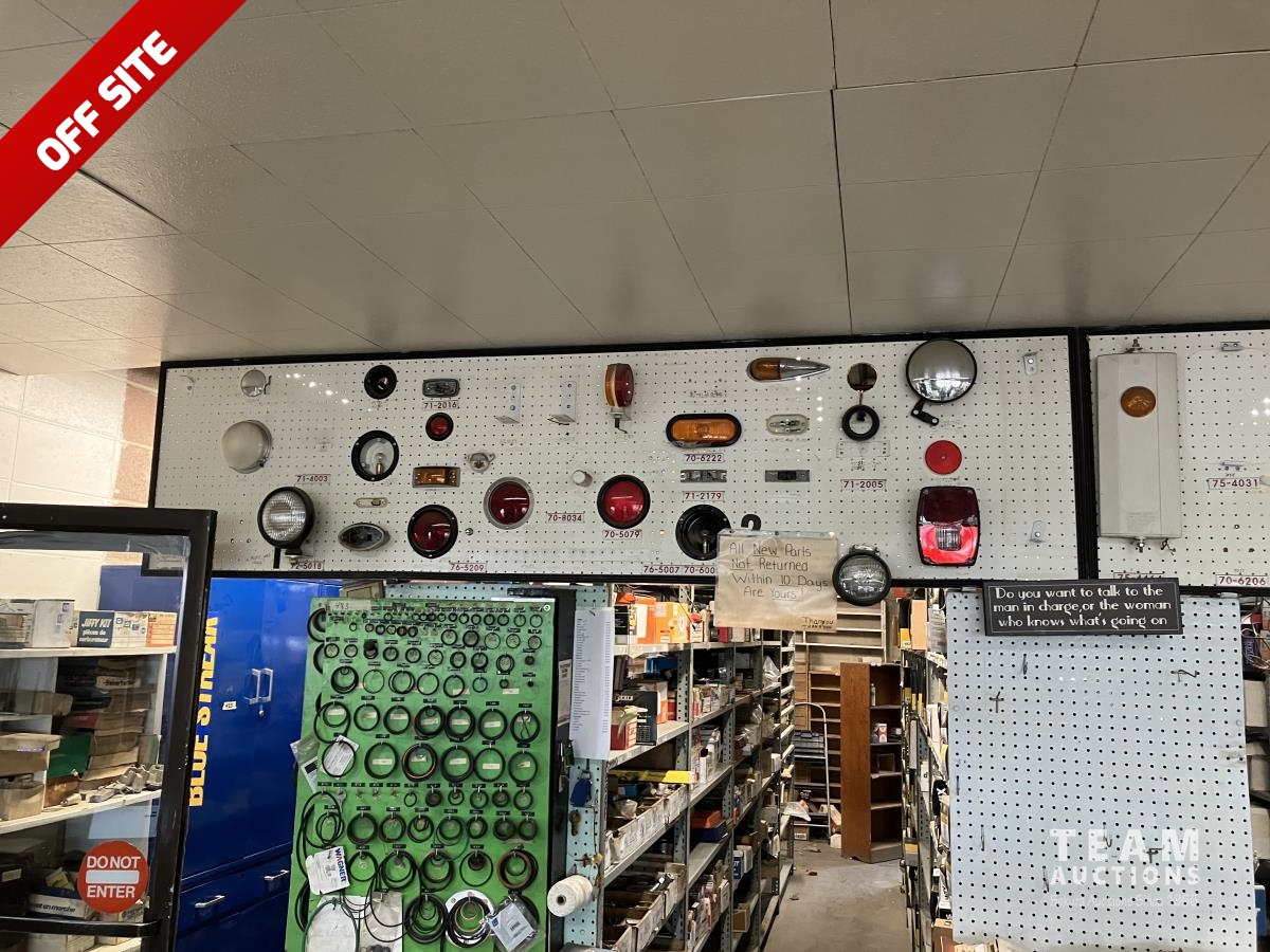 2 Piece Light Display Board [23EK24015-656] | Team Auctions
