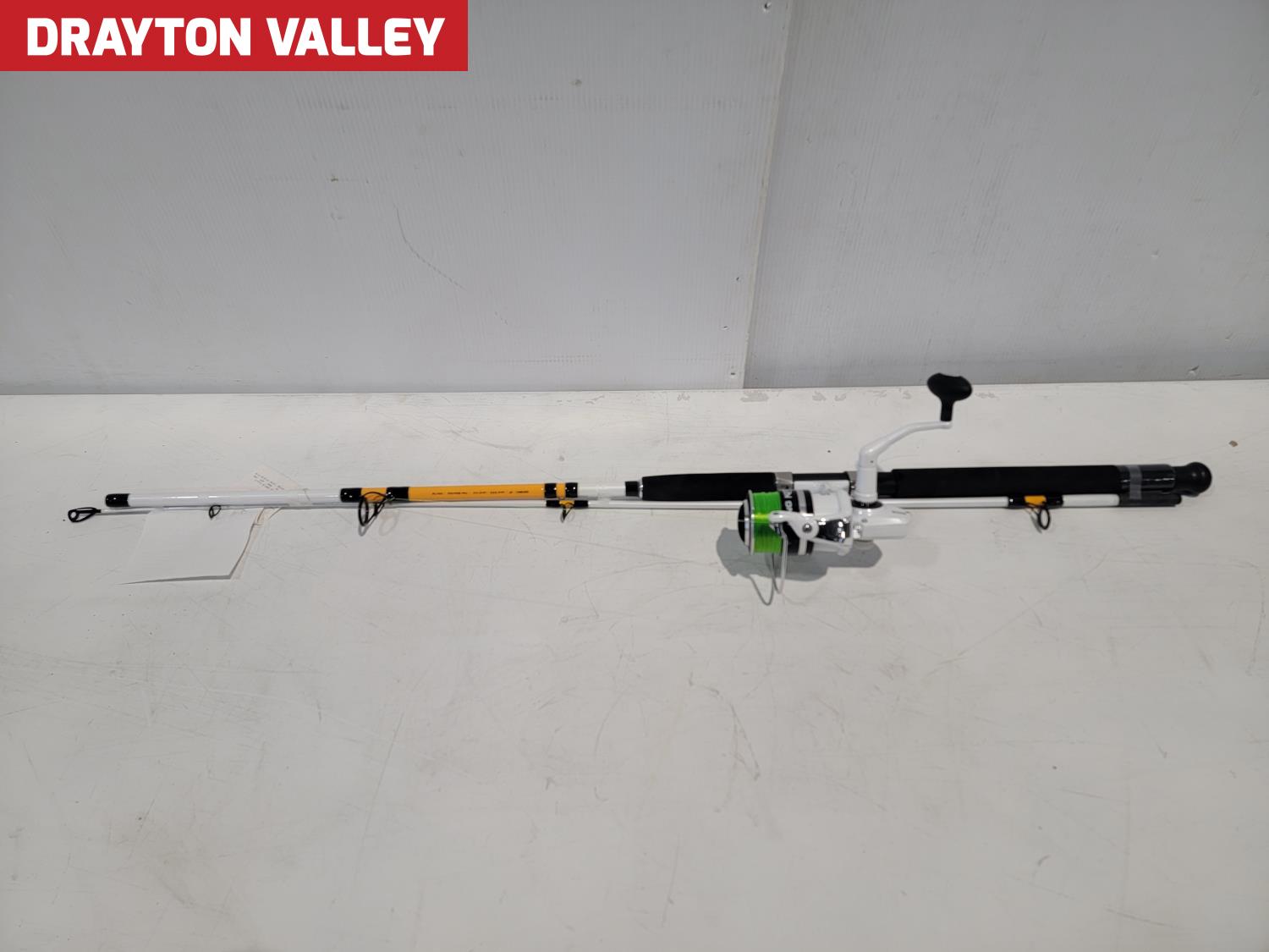 King Kat Fishing Rod and Reel [25JD10977-067] | Team Auctions
