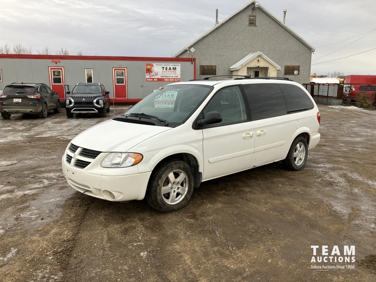 2006 Dodge Grand Caravan Minivan (Inoperable) [23CA18001-001] | Team ...