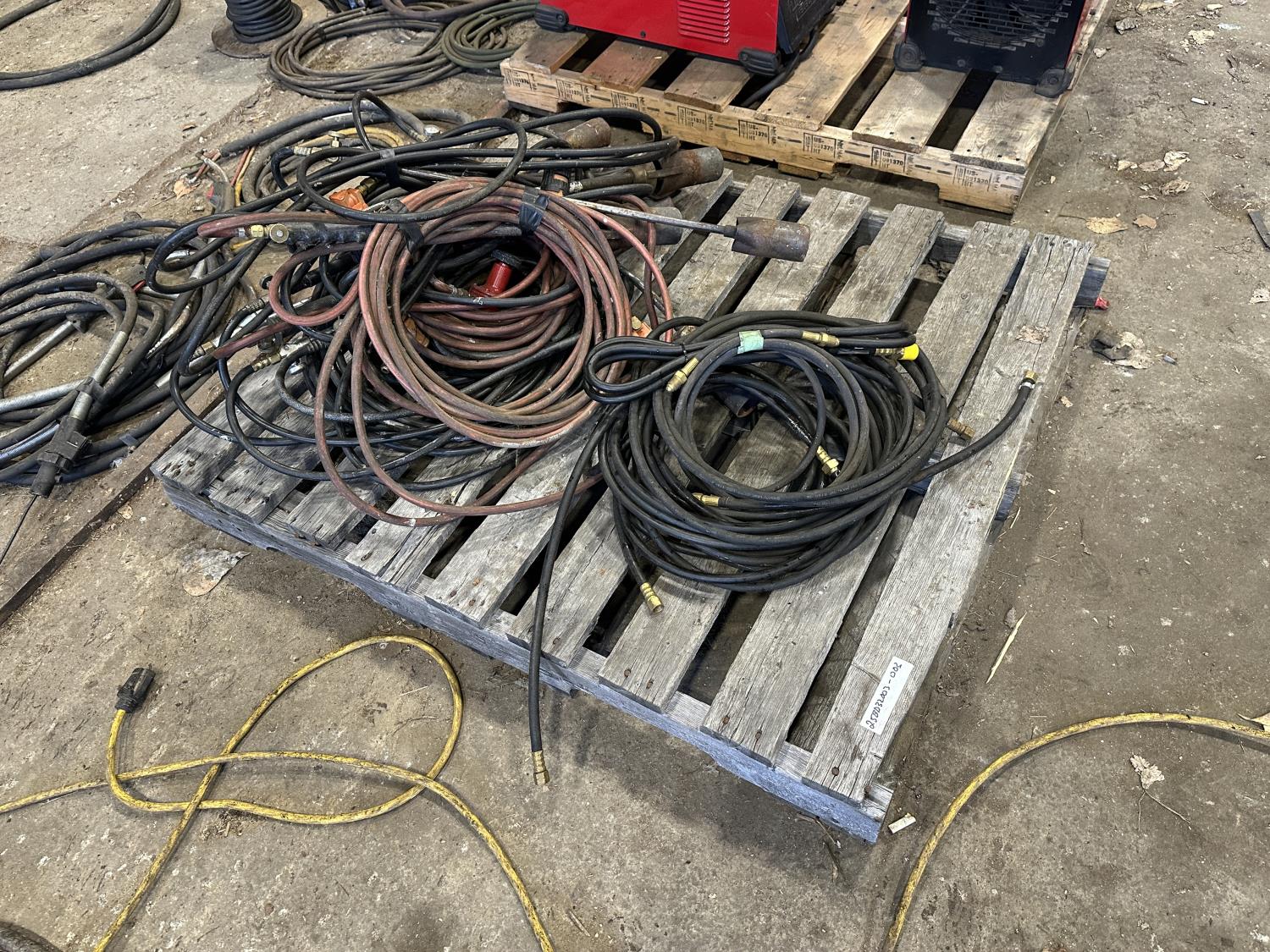 Tiger Torches [25CG32003-003] | Team Auctions