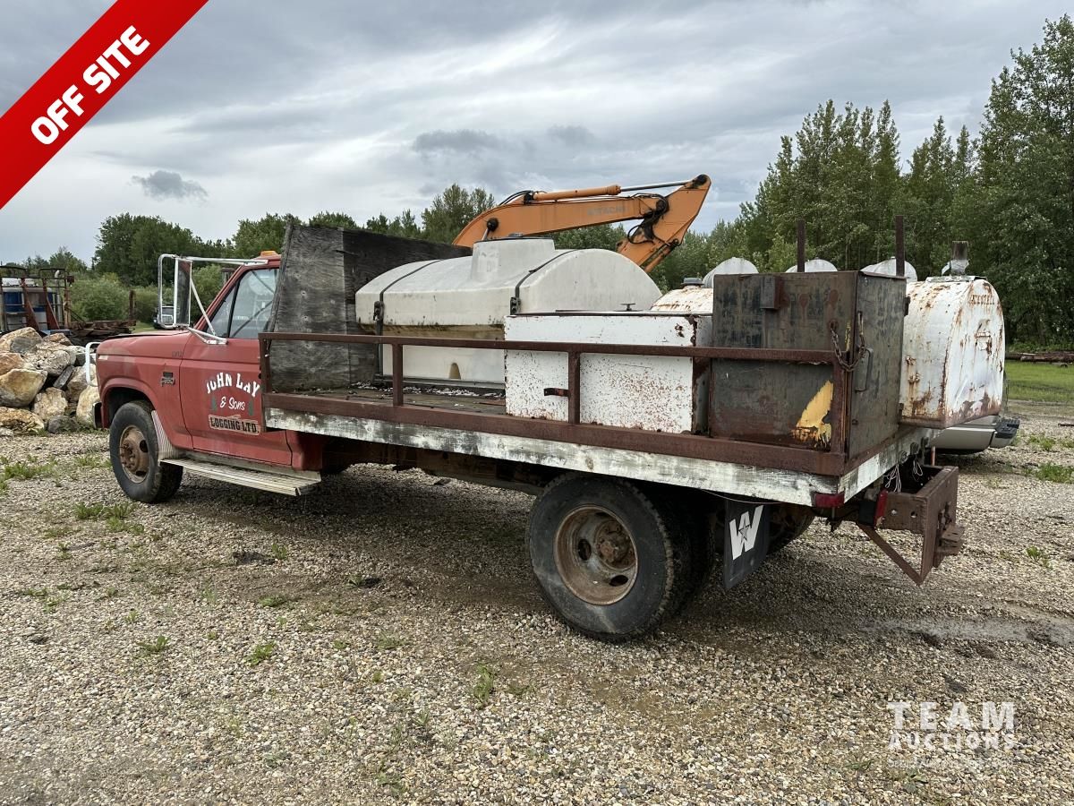 1983 Ford F-350 Regular Cab Dually Pickup Truck (Inoperable) [23FD05050 ...