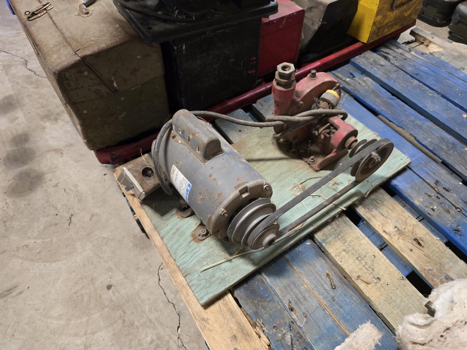 Monarch 1 Inch Water Pump [25IP02017-003] | Team Auctions