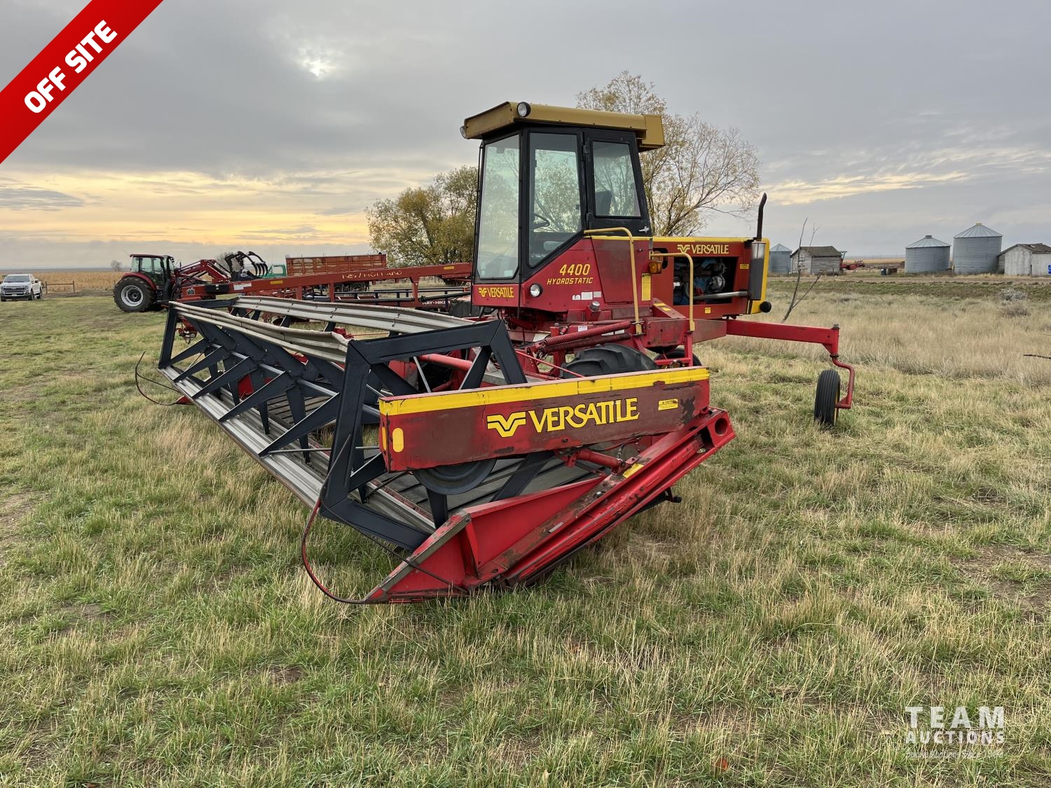 Versatile 4400 21 Ft Swather [24CA02001-005] | Team Auctions