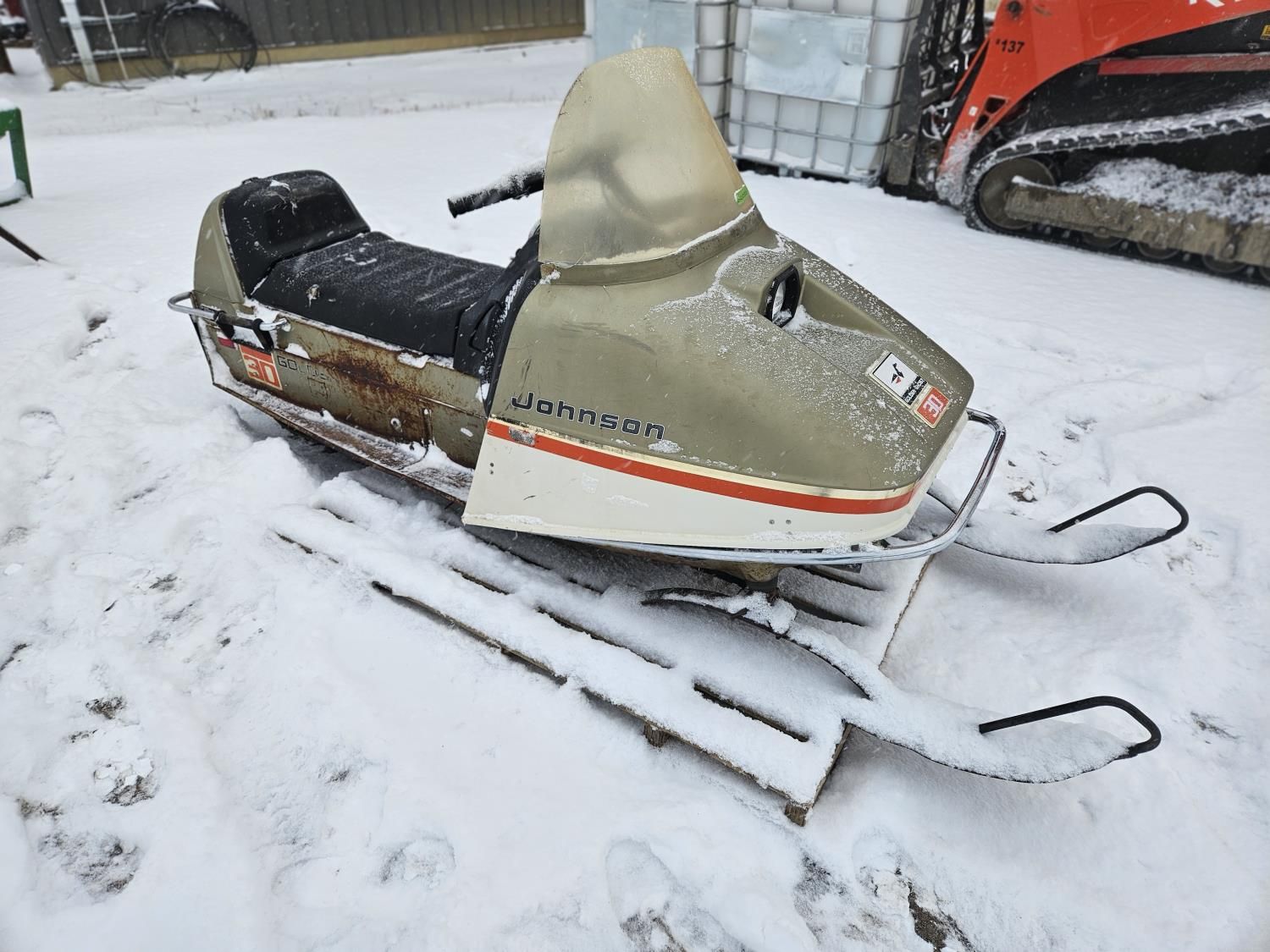 1974 Johnson Golden Ghost Snowmobile (Inoperable) [24LD05016-001 ...