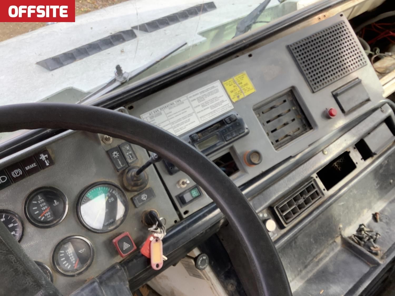 1995 Mack S/A Tree Spade Truck (Inoperable) [25JC05040-001] | Team Auctions