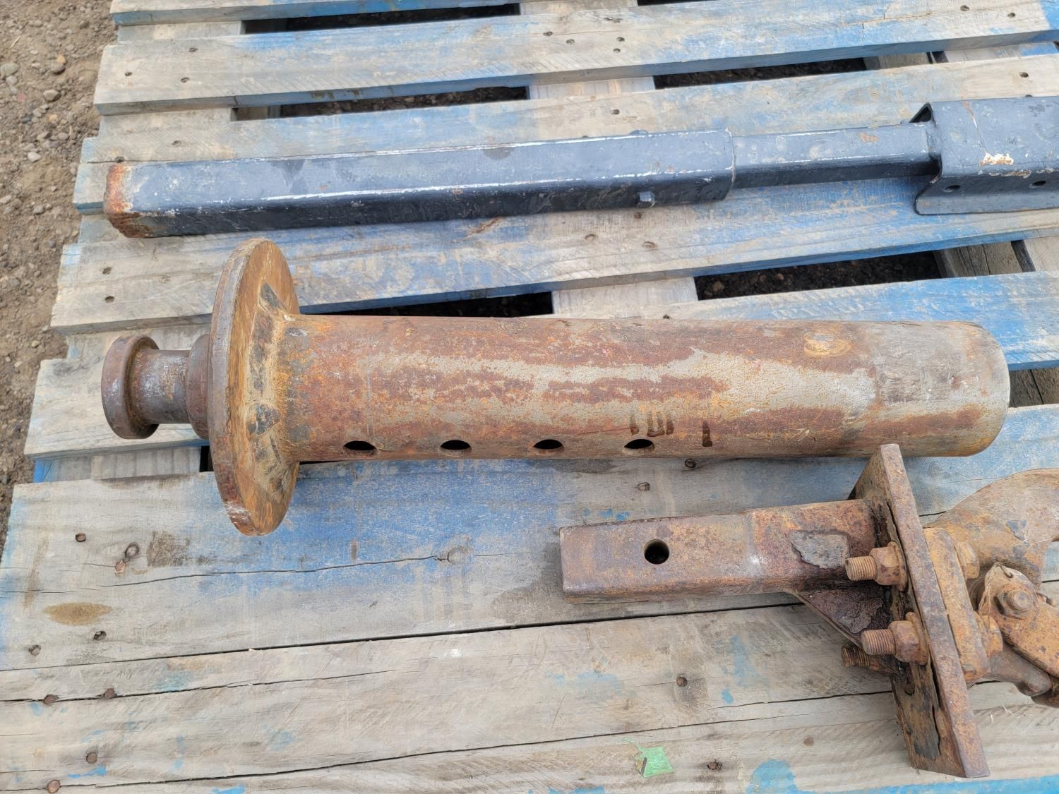 5TH Wheel Pin, Pintle Hitch and 3500 lb 2 Inch Hitch [24GC10017-071 ...