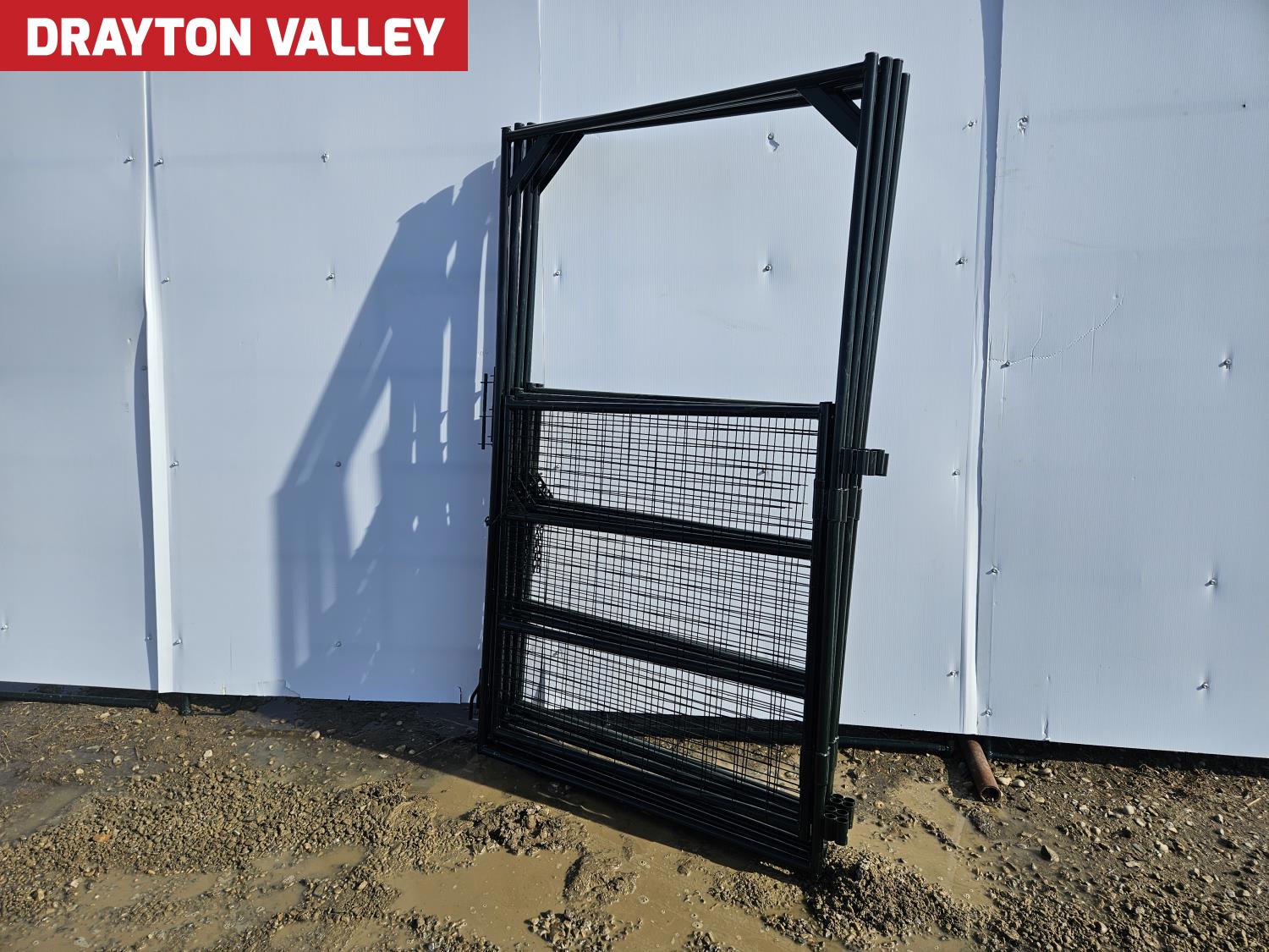 (4) 4 Ft Light Duty 4 Bar Mesh Frame Gates (Unused) [25JD10998-023 ...