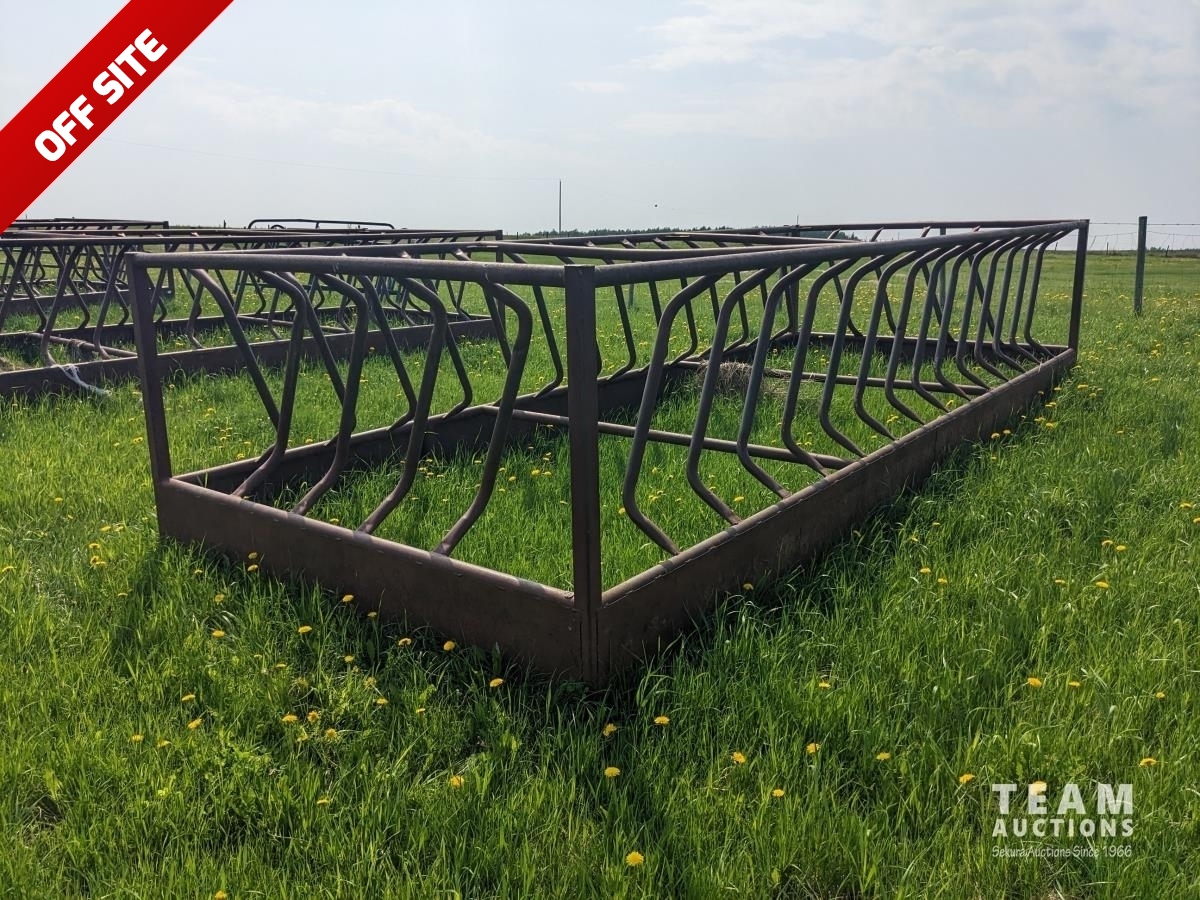 3 Bale Slant Bar Round Bale Feeder [23FD05006-014] | Team Auctions
