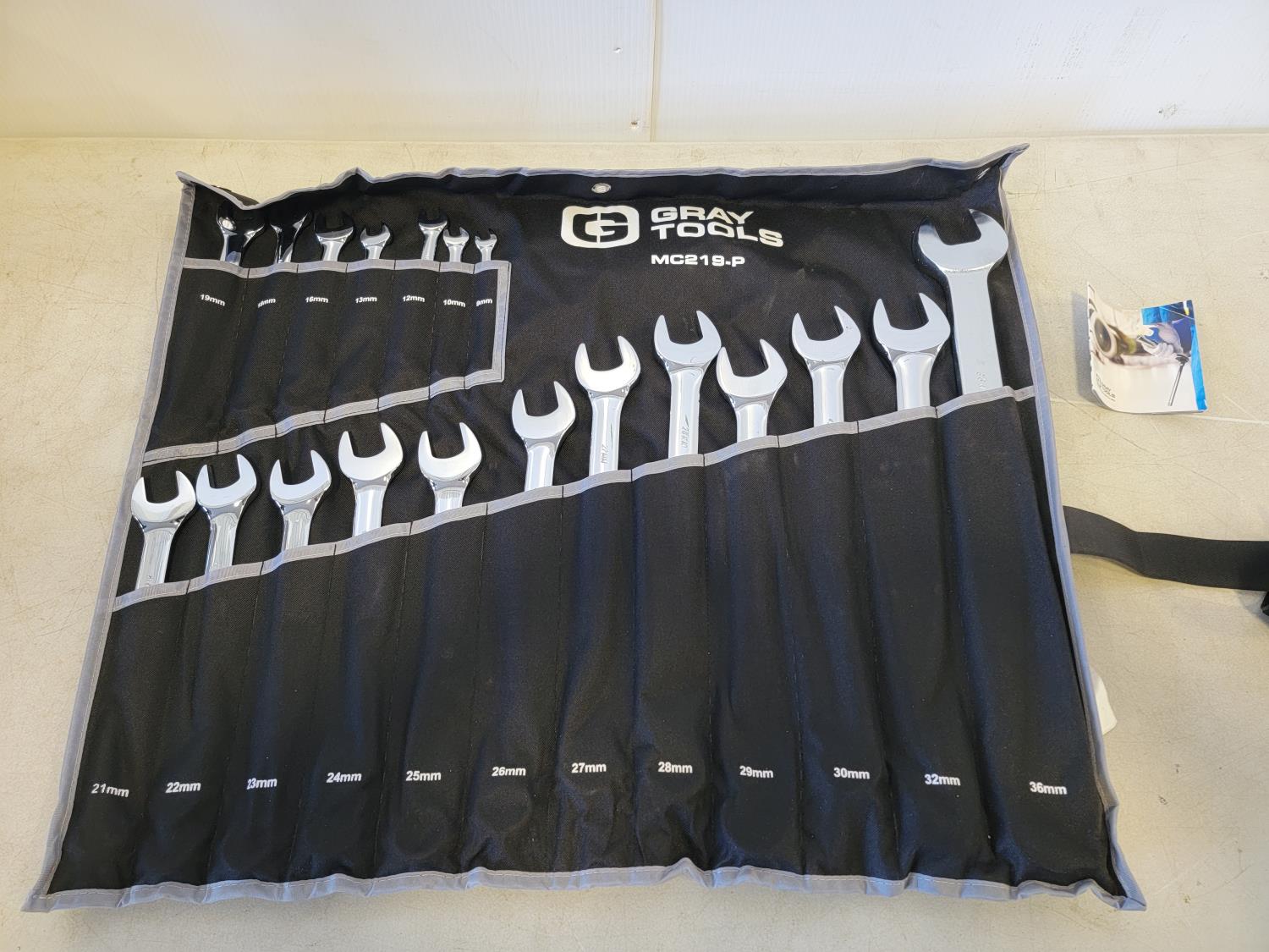 Gray Tools Metric Combination Wrench Set with Carry Pouch (Unused ...