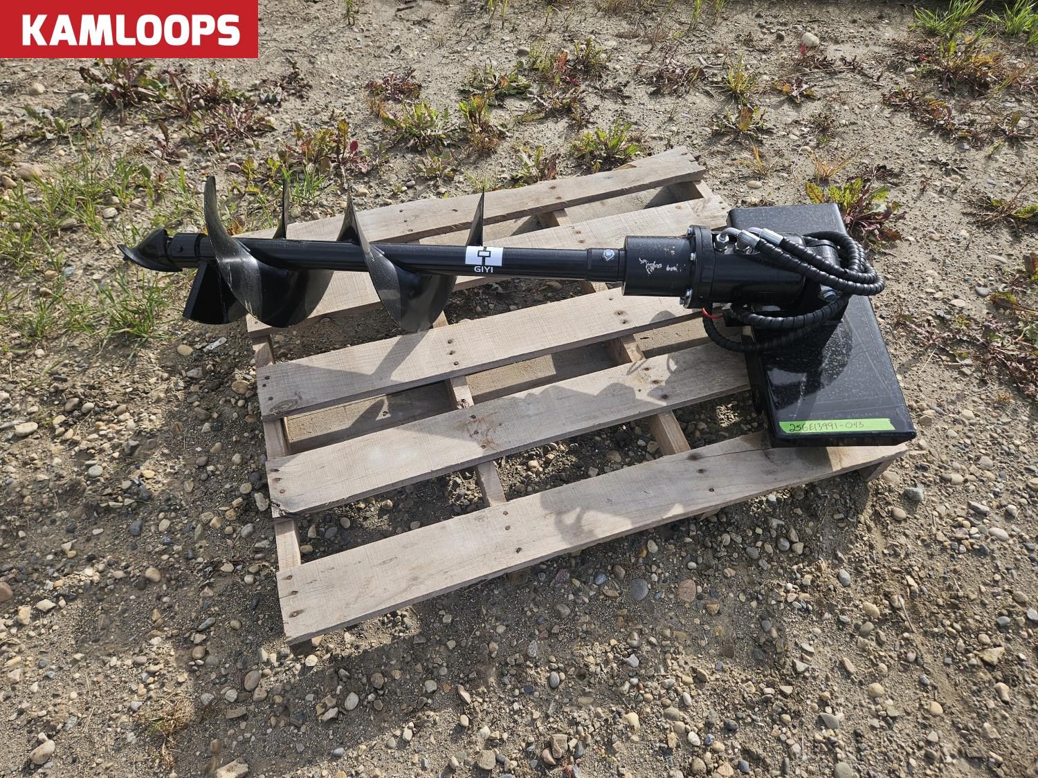 GIYI Hydraulic Auger - Mini Skid Steer Attachment (Unused) [25IB13994 ...