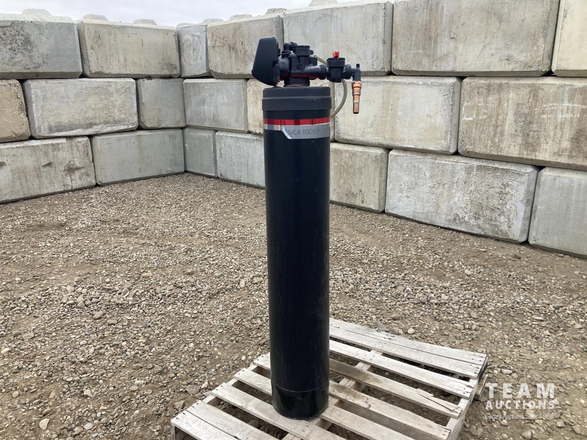 Waterite Inc FNS15A Water Softener [24CB10007-001] | Team Auctions