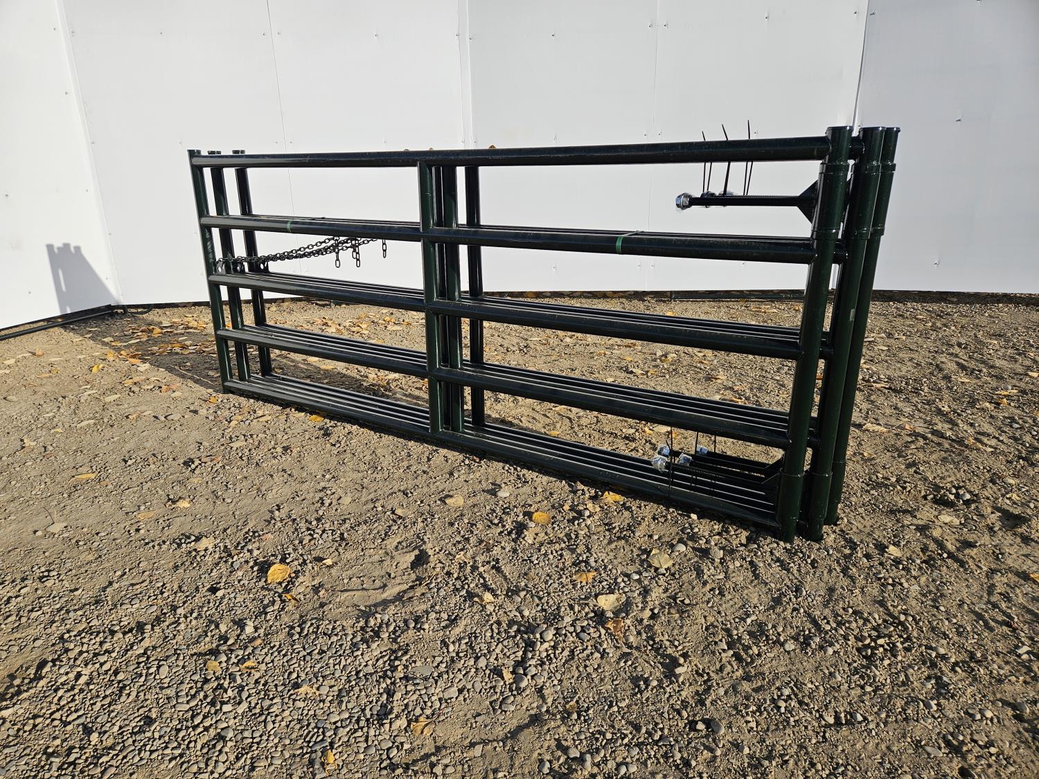(4) 10 Ft Heavy Duty 5 Bar Magnum Gates (Unused) [25BC10998-143] | Team ...