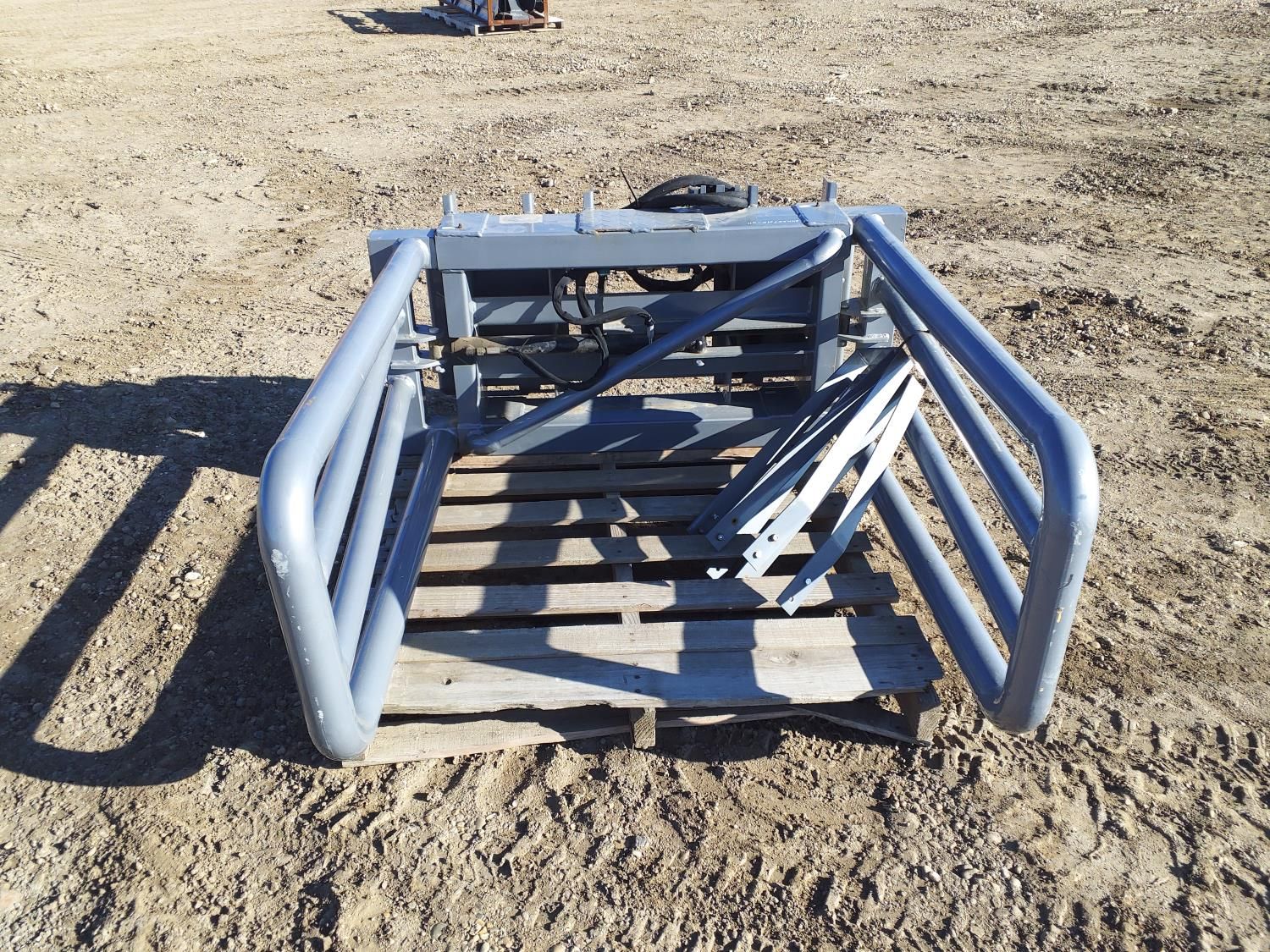 76 Inch Bale Grabber - Skid Steer Attachment (Unused) [24KA07010-011 ...