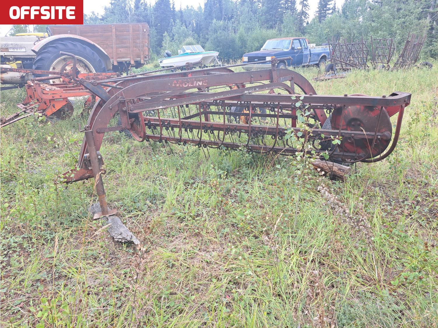 Moline Side Delivery Rake [25IE07009-005] | Team Auctions