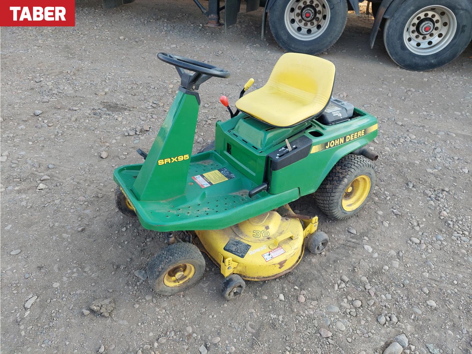John Deere SRX95 38 Inch Ride On Lawn Mower (Inoperable) [25IG24025-002 ...