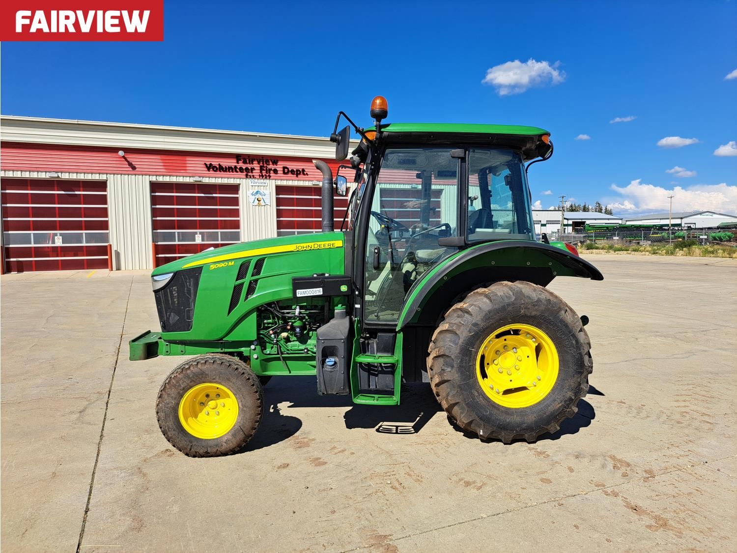 2020 John Deere 5090M 2WD Tractor [25IE10001-002] | Team Auctions