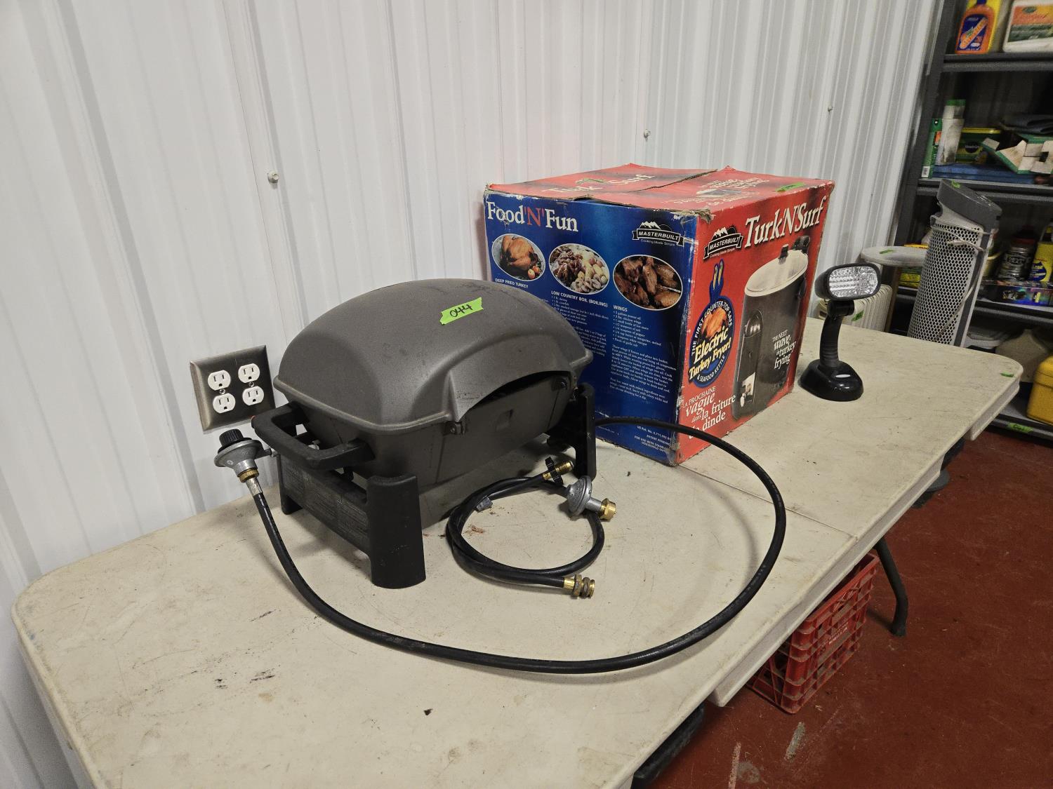 Electric Turkey Fryer, Fusion Lamp & Nexgrill Propane Grill [25DL37001-044] | Team Auctions