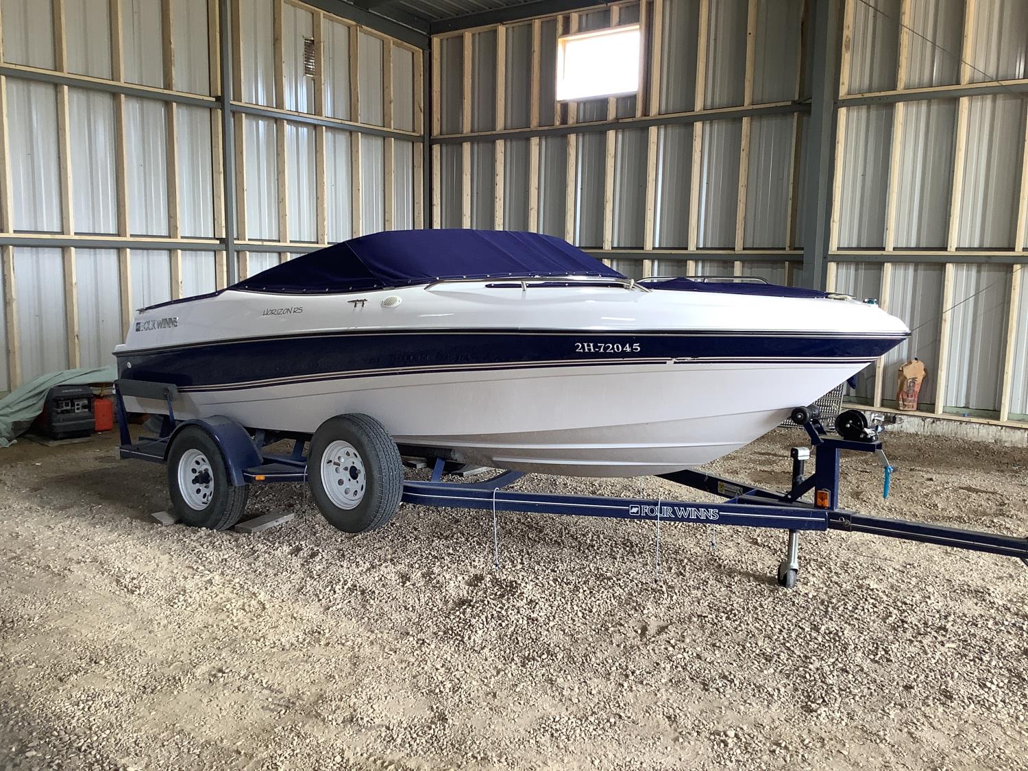 1997 Four Winns Horizon Open Bow Fiberglass Boat with S/A Trailer ...