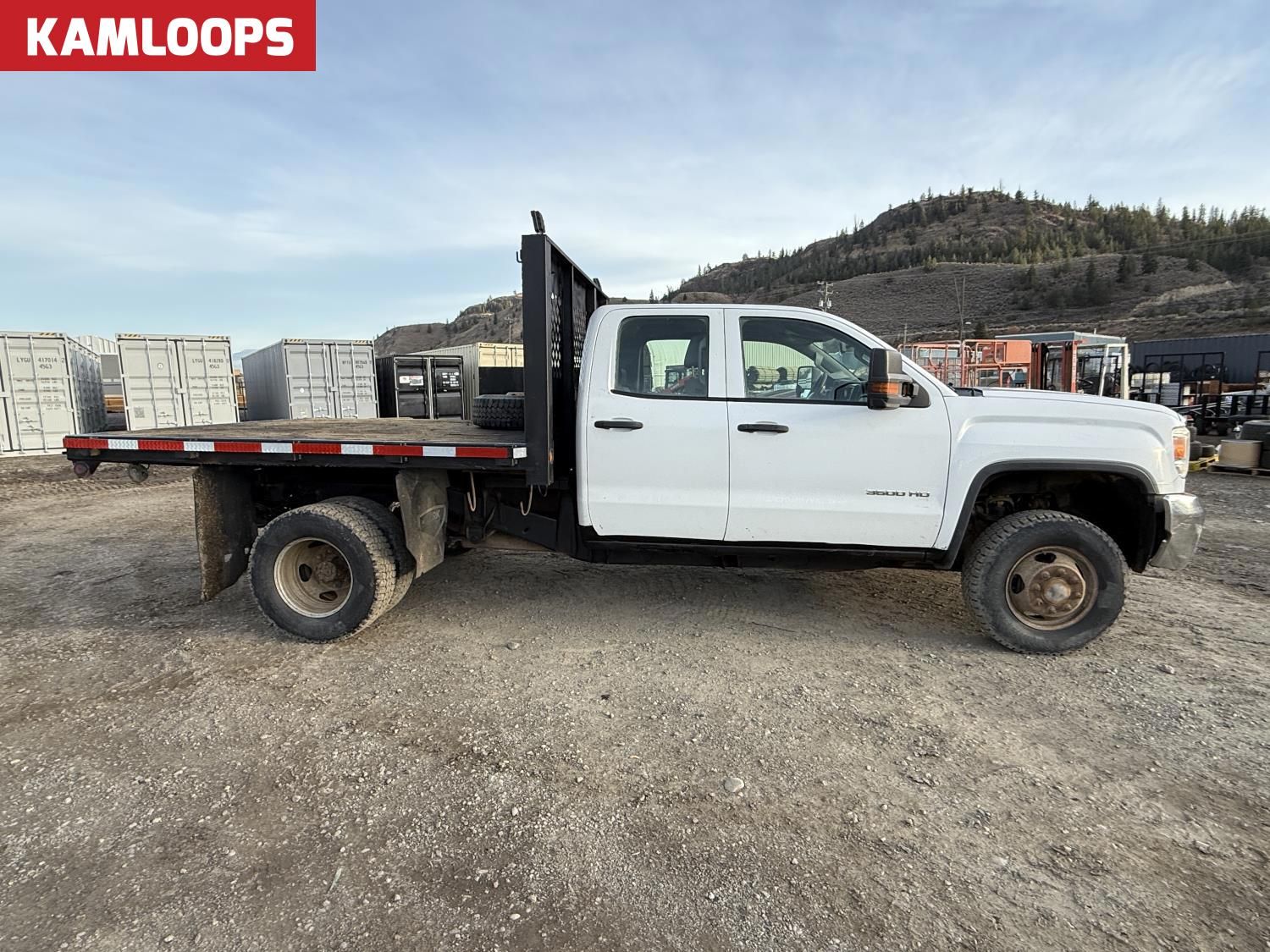 2015 GMC Siera 3500HD 4X4 Extended Cab Dually Flat Deck Pickup Truck ...