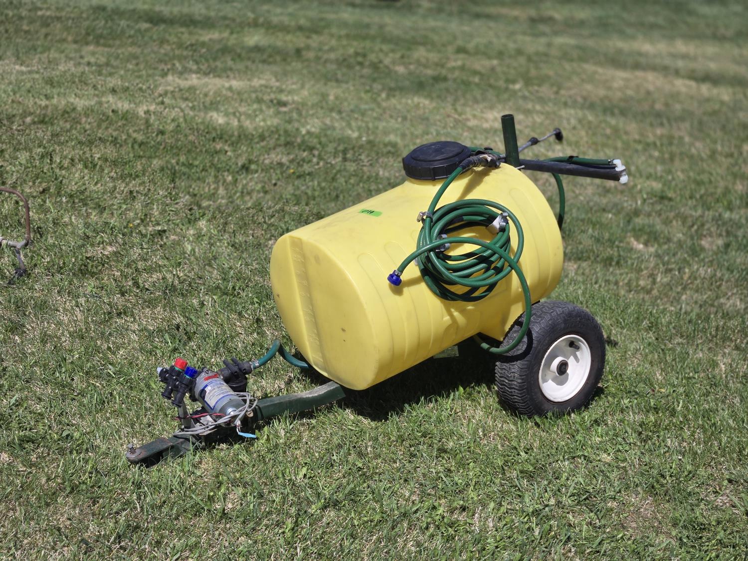 20 Gallon Towable Weed Sprayer [25FJ41001-017] | Team Auctions