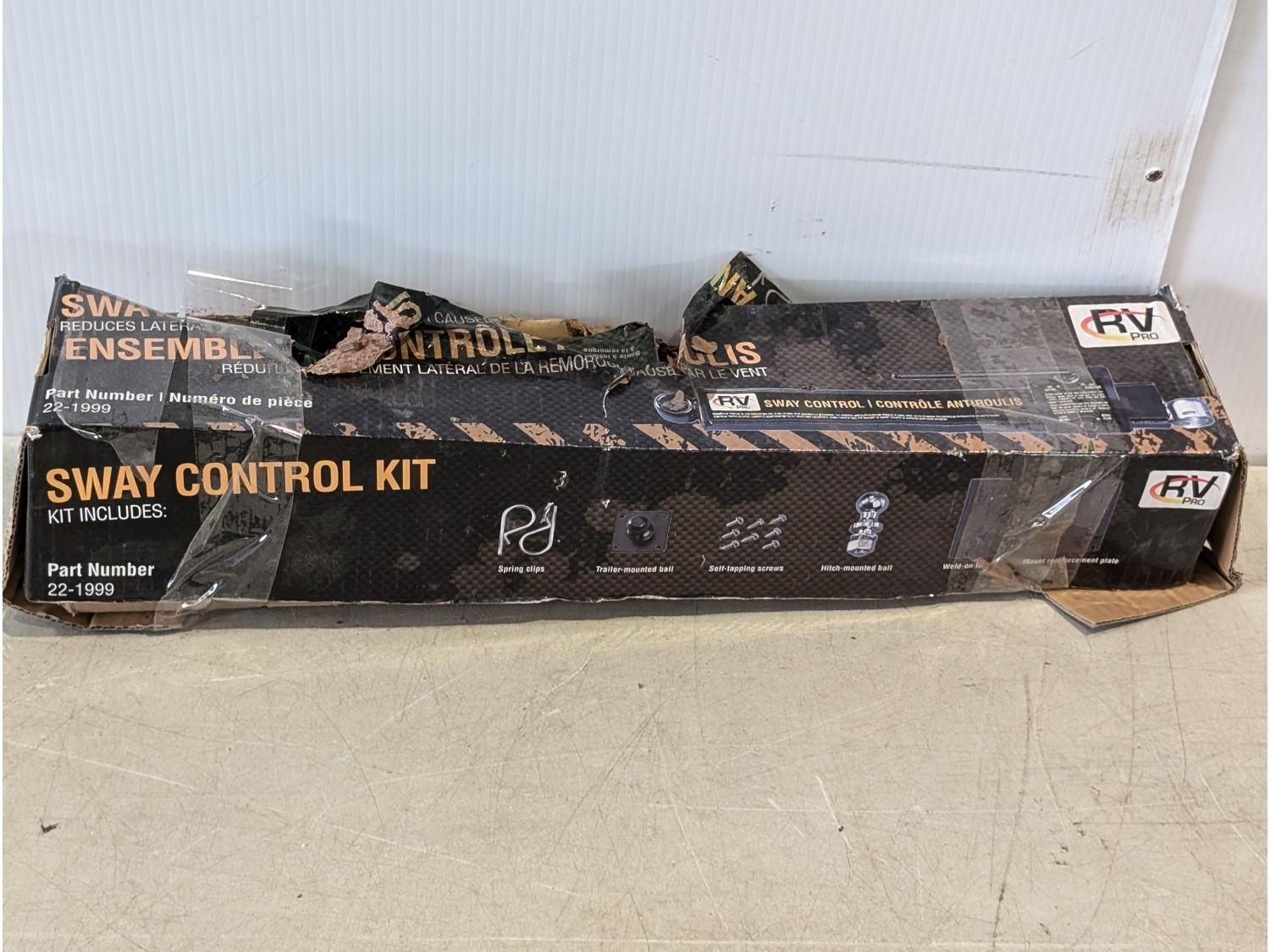 RV Pro Universal Flip Up Bracket Kit and Sway Control Kit [24IG37019 ...