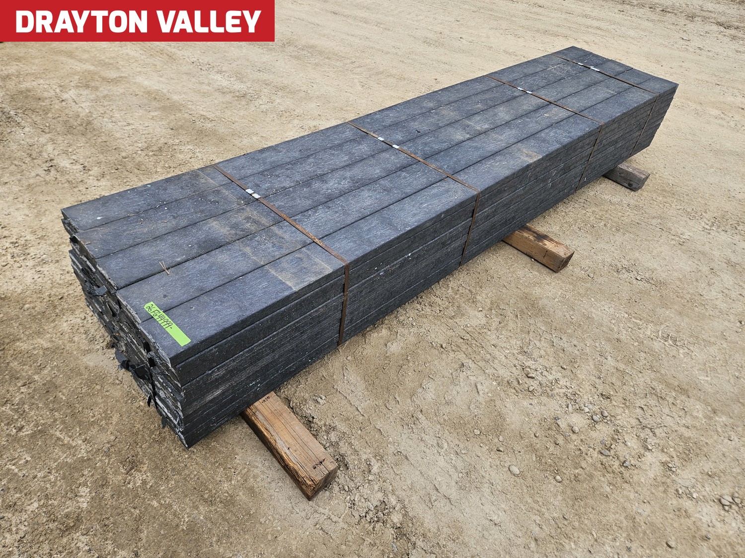 (50) Recycled Plastic Boards 2 X 6 X 10 FT [26FG44999-002] | Team Auctions