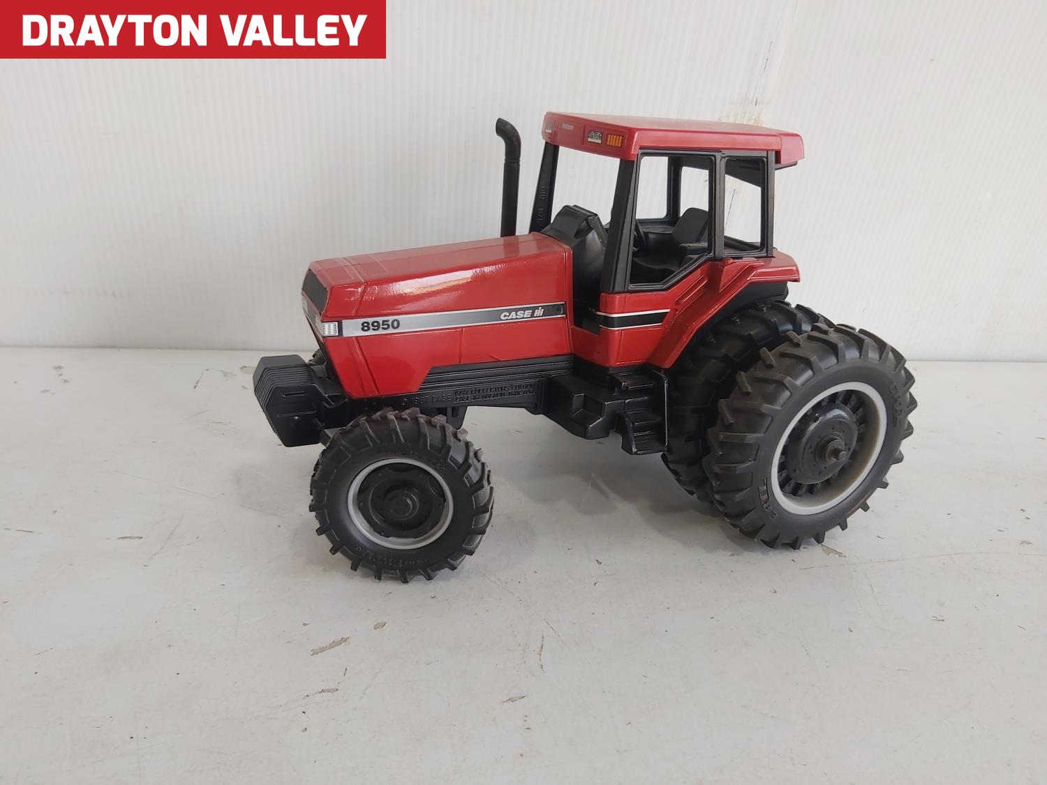 Case IH 8950 MFWD Tractor [25IS05001-234] | Team Auctions