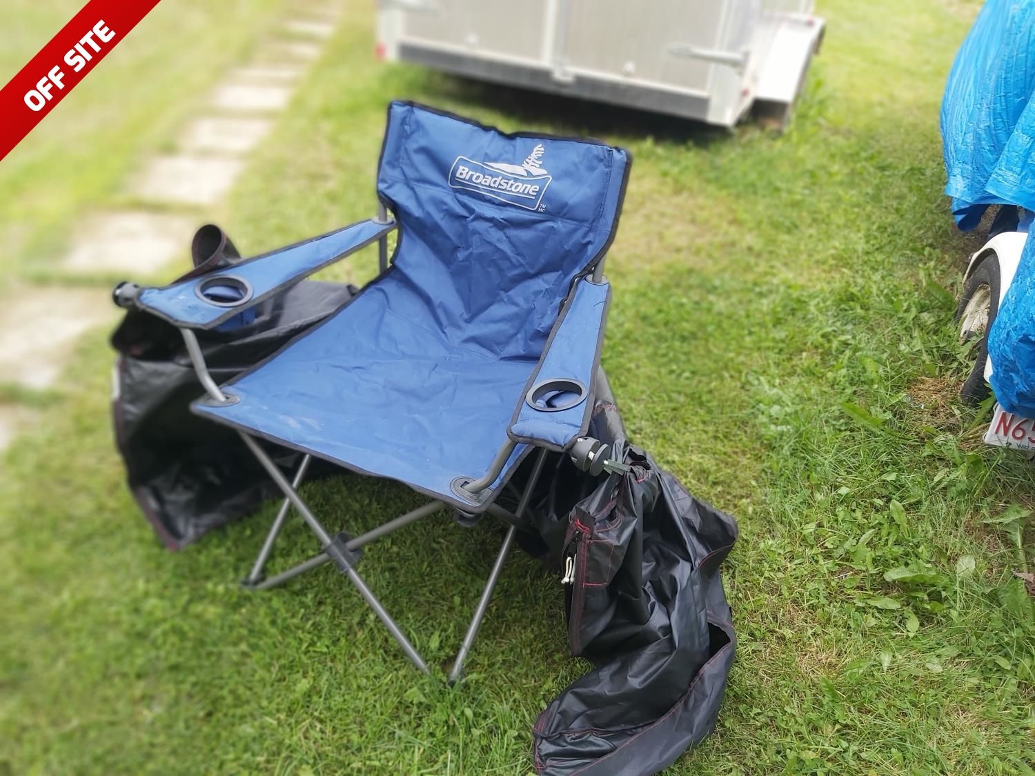 Pak Shack Ice Fishing Tent & Chair [24IG37041-020] | Team Auctions