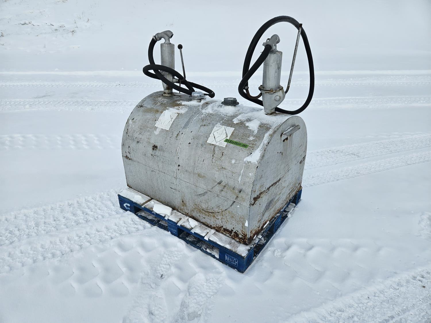 Dual Compartment Slip Tank [25BG05011-001] | Team Auctions