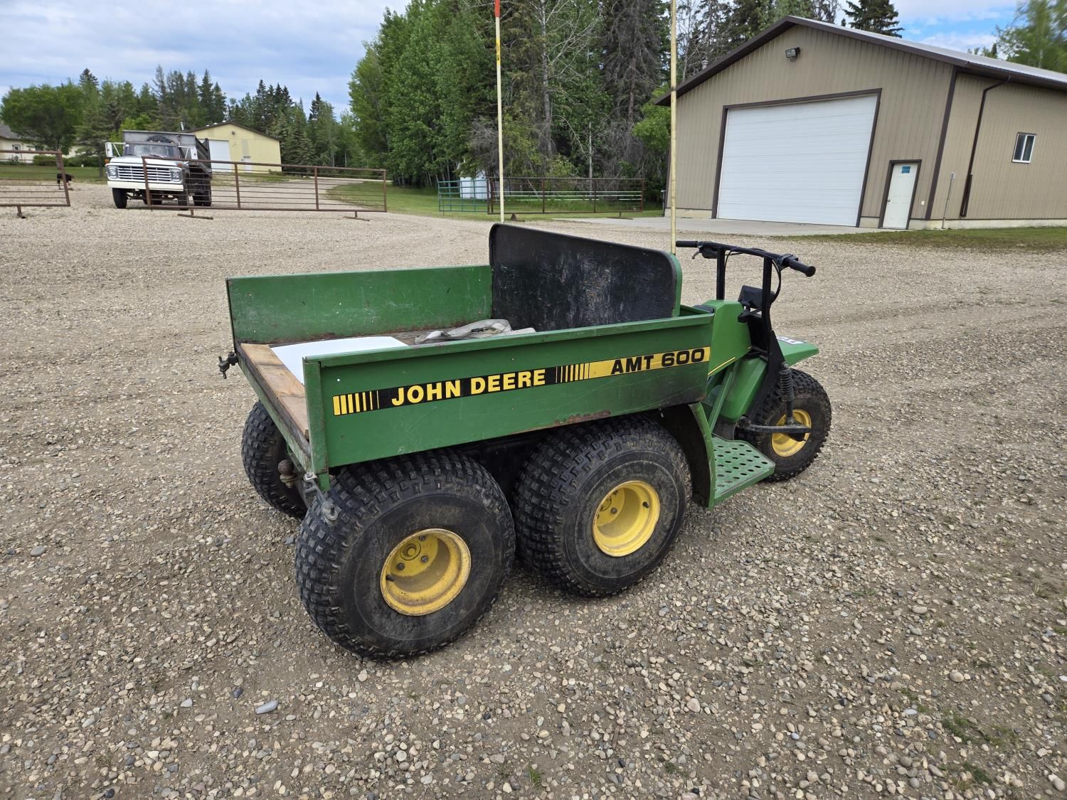 1988 John Deere AMT 600 5 Wheel Gator [24FH08001-204] | Team Auctions
