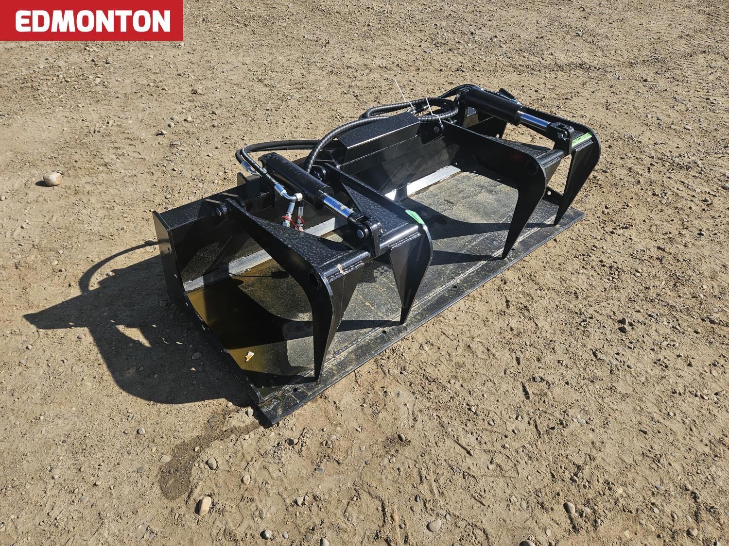 GIYI PG72C Plate Grabber Skid Steer Attachment (Unused) [25HC13794-027 ...