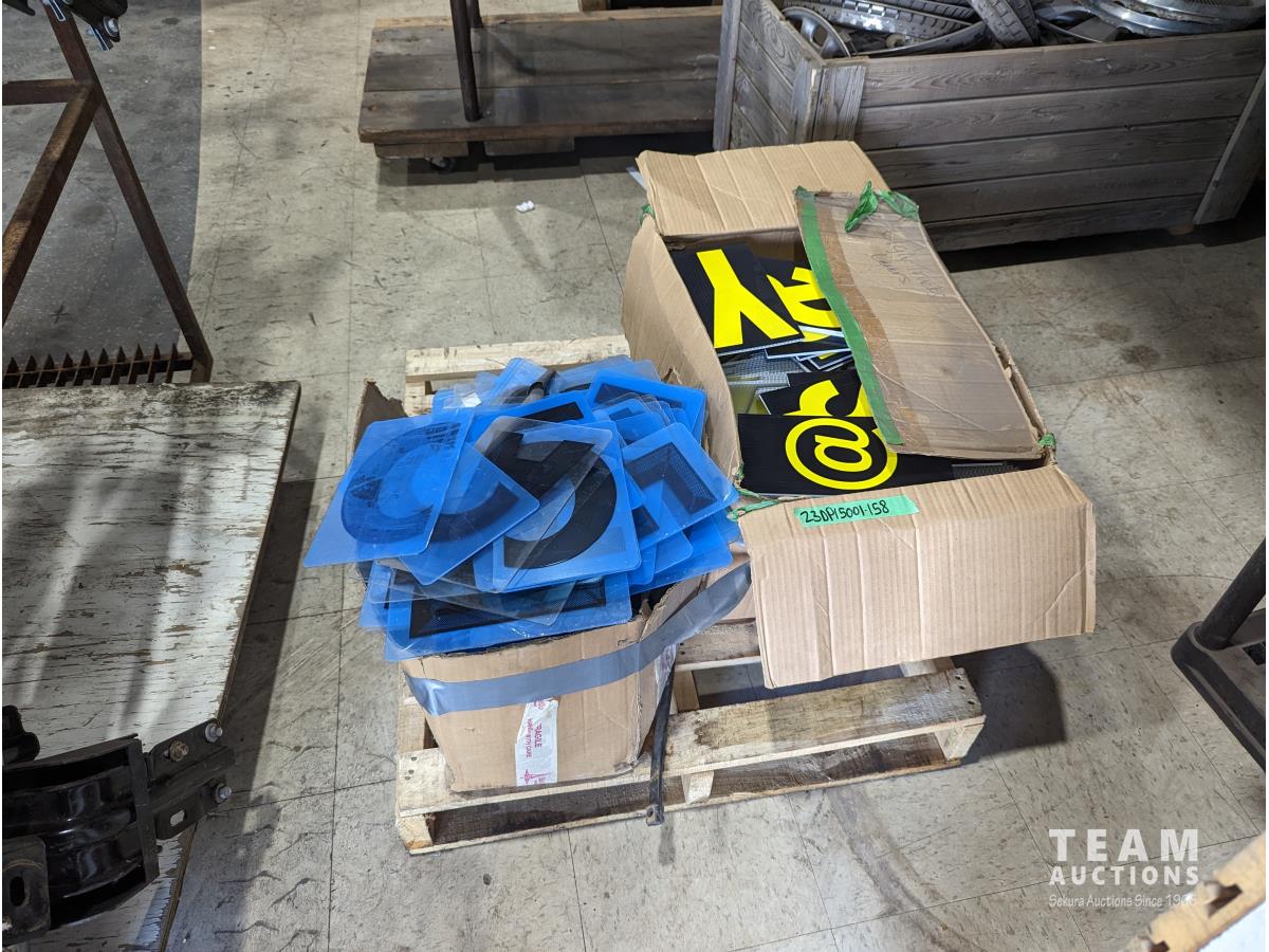 8 Inch Sign Letters [23DP15001-158] | Team Auctions