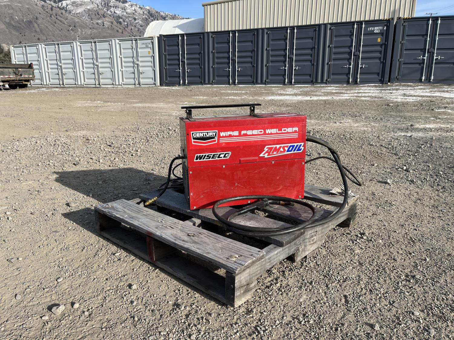 Century 85 Amp Dual Purpose Wire Feed welder [25BD10005-003] | Team ...