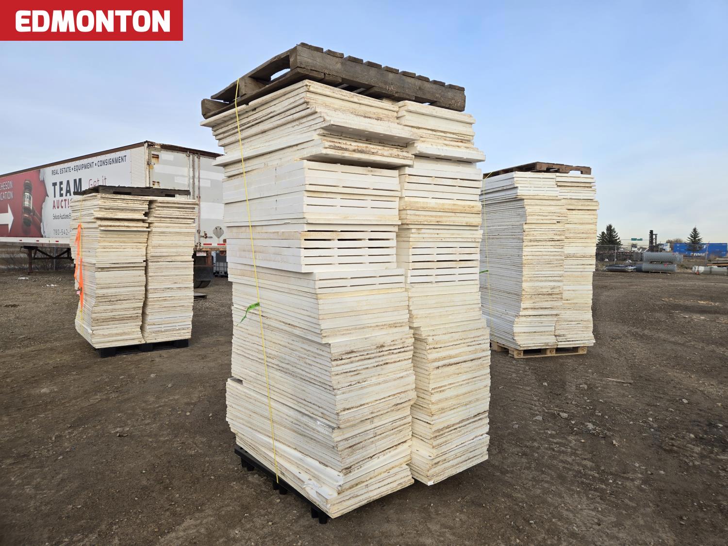 Large Qty of 23.5 Inch X 47 Inch Long Styrofoam Sheets [25KL48002-045 ...
