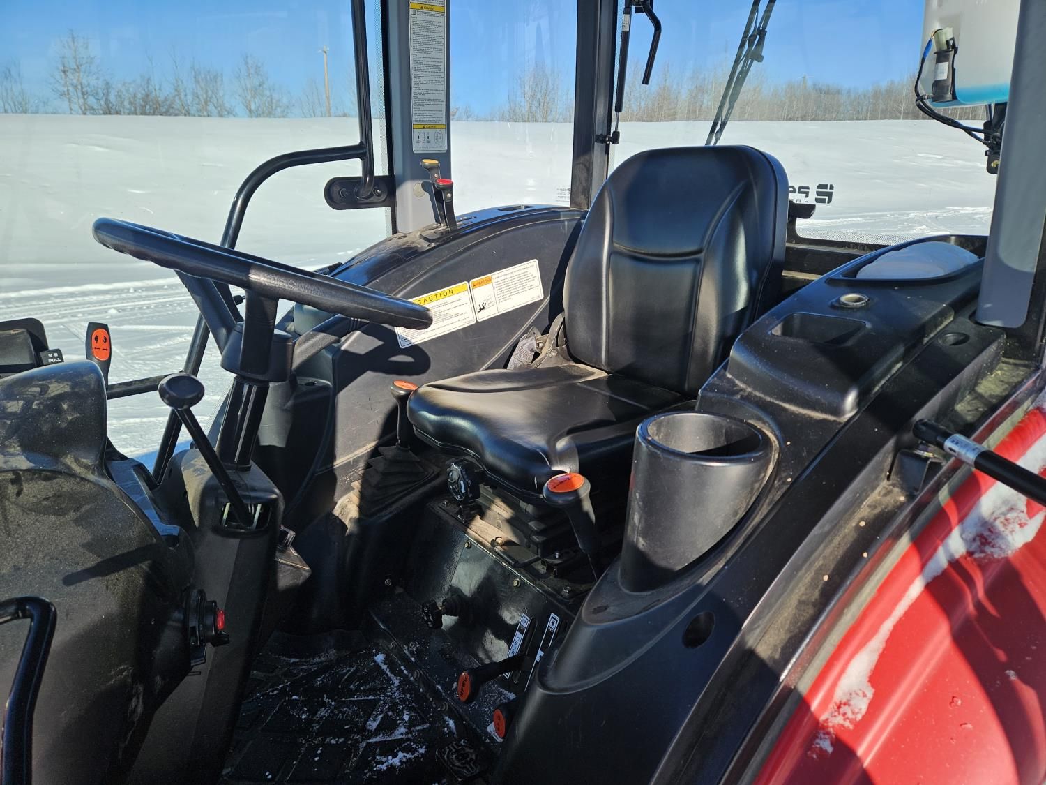 2018 McCormick X1.45 C MFWD Utility Loader Tractor [25BF10021-001 ...