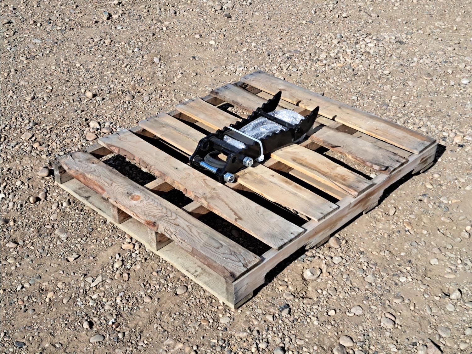 2024 MIVA 3T Hydraulic Thumb Clamp - Excavator Attachment (Unused ...