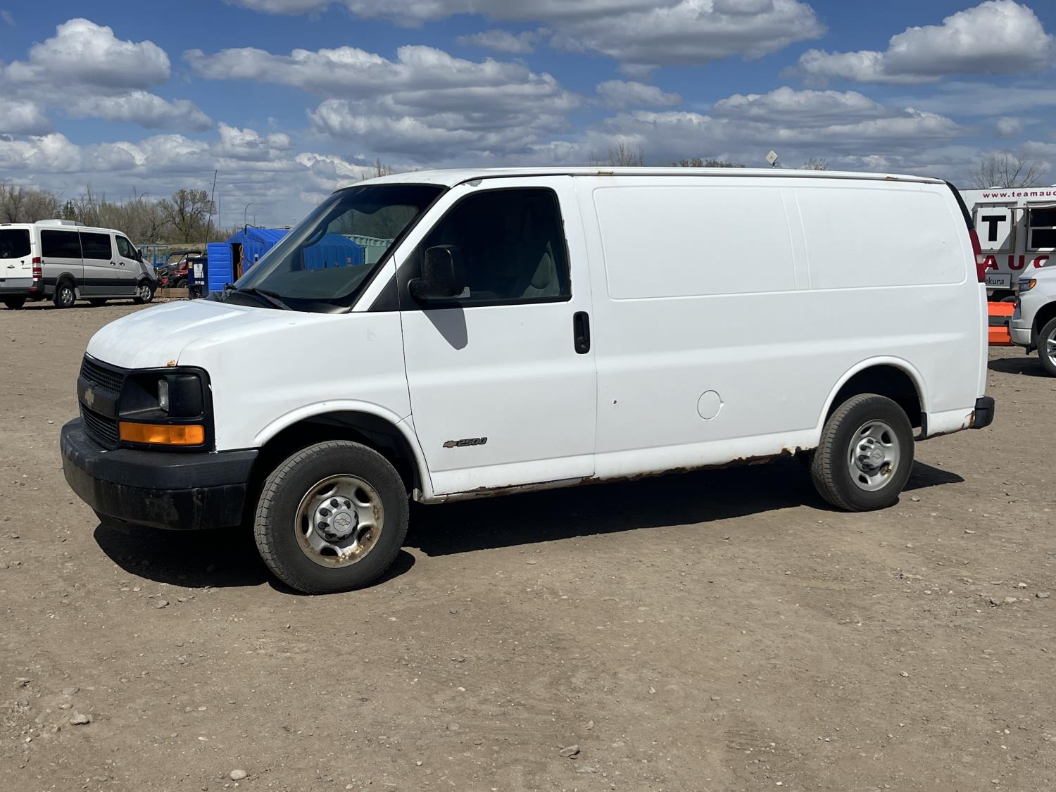 2006 Chevrolet Express Cargo Van [24ED24038-001] | Team Auctions